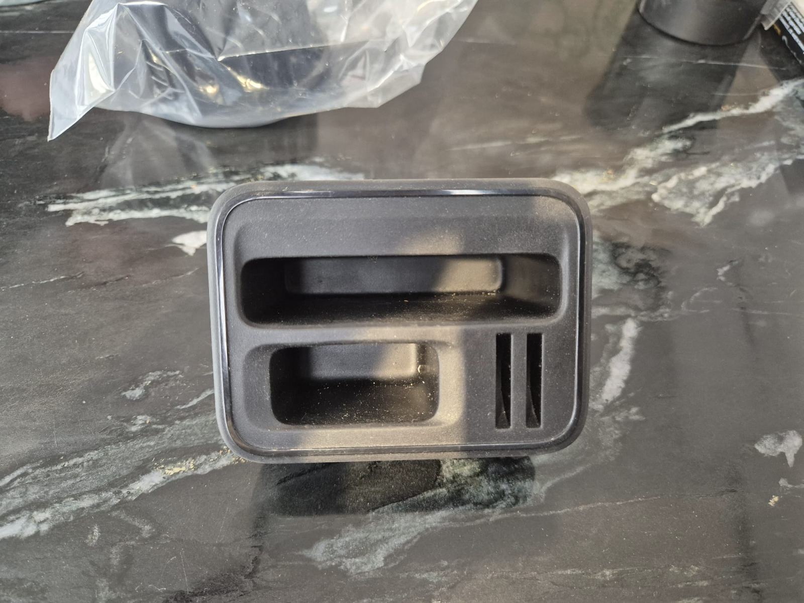 SKODA OCTAVIA 3 Multimedia Holder