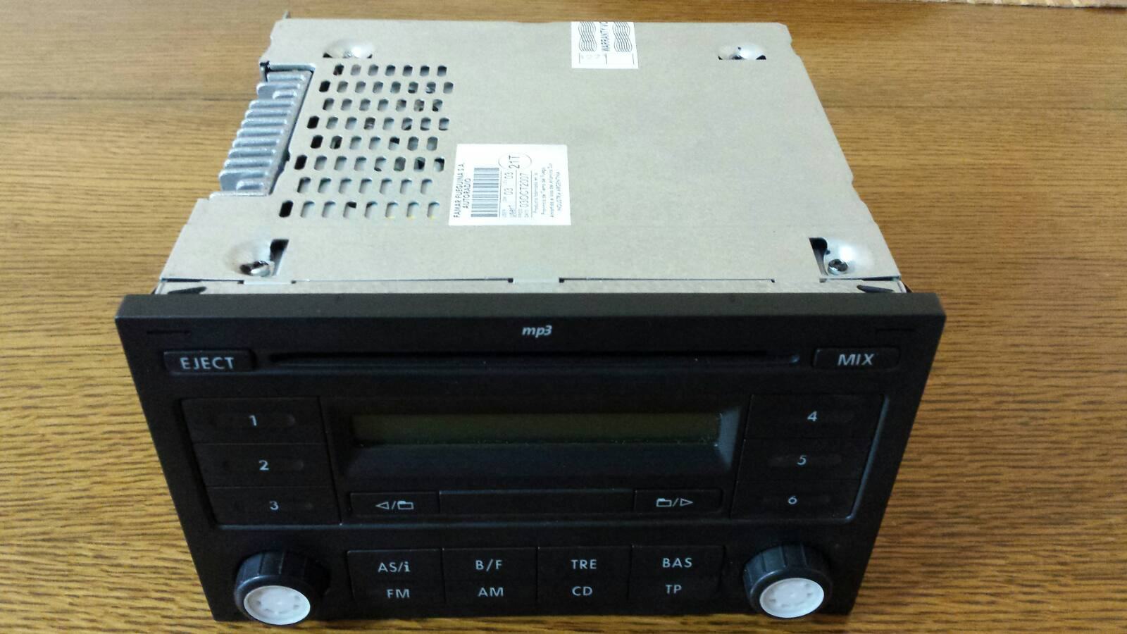 VW 2 din auto radio rcd 200 mp3 sa kodom