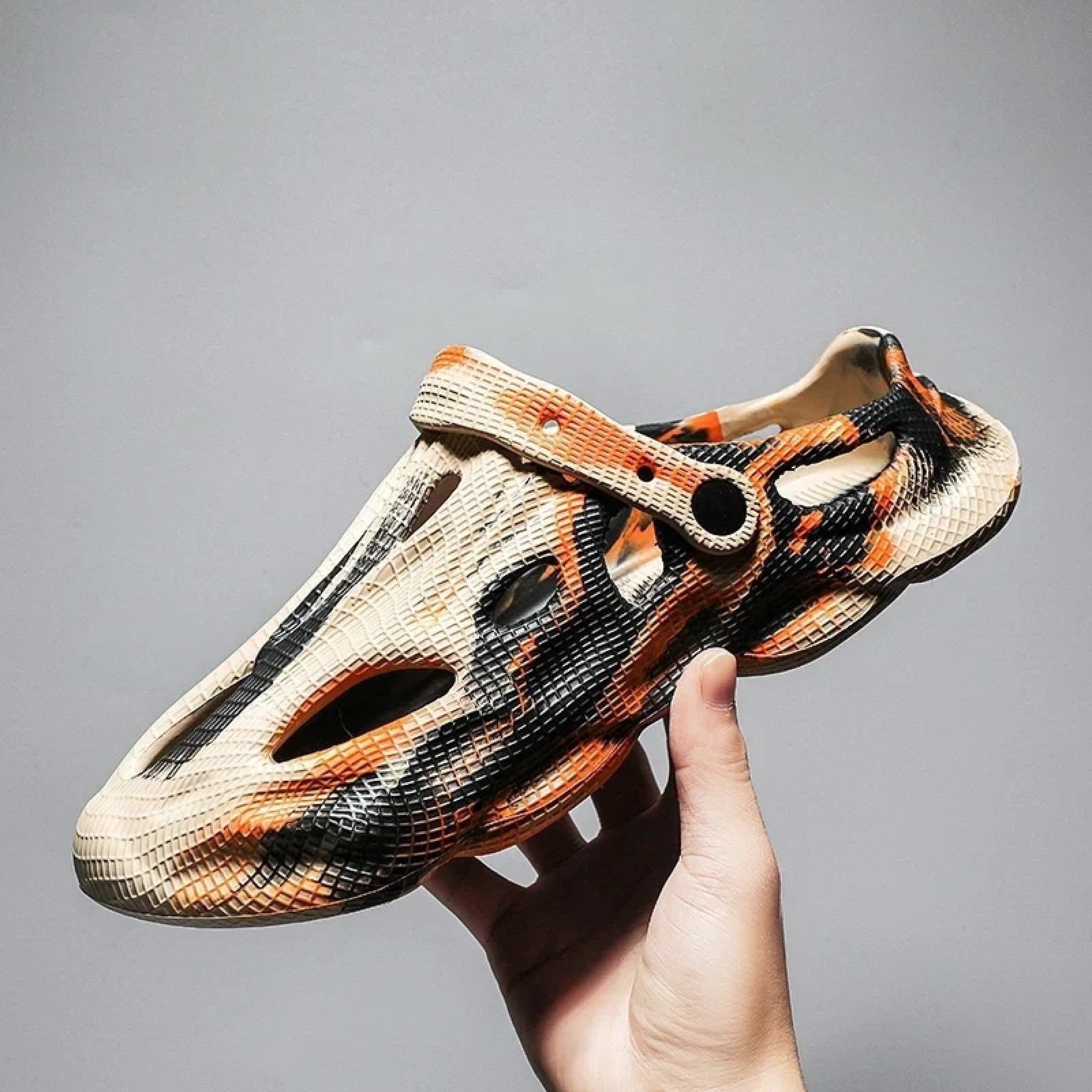 Kroksice Predator, br 45, NOVO