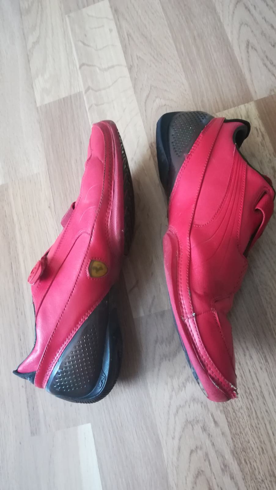 Puma Ferrari vel.42 tenisice