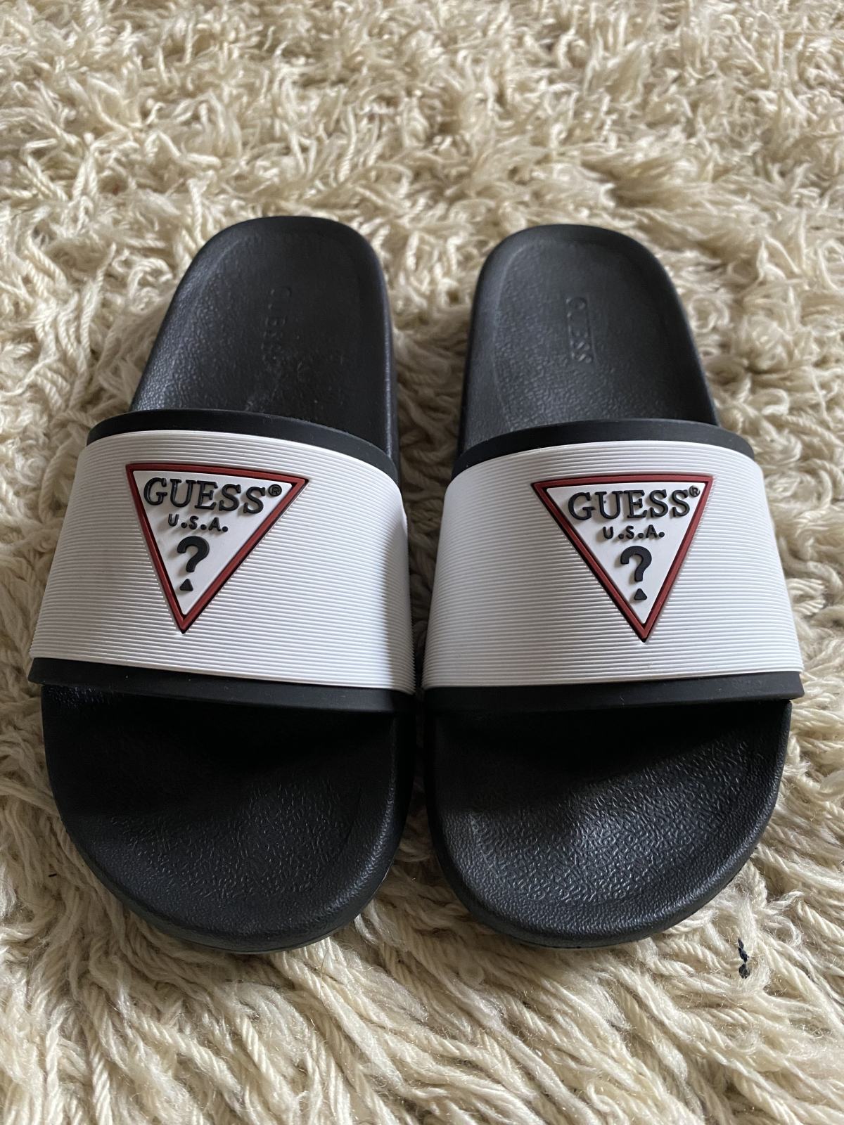 NOVE guess original papuče, broj 42