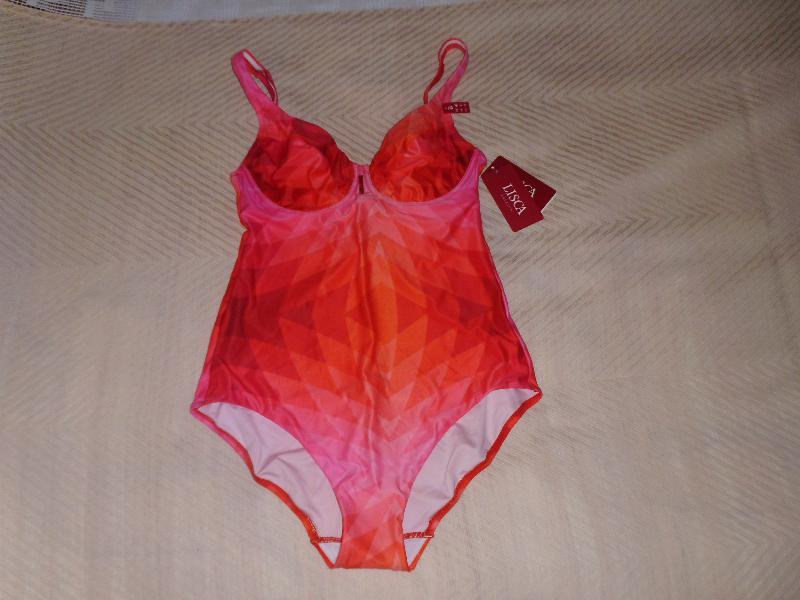 Novi Lisca kupaći kostim vel. 42 B
