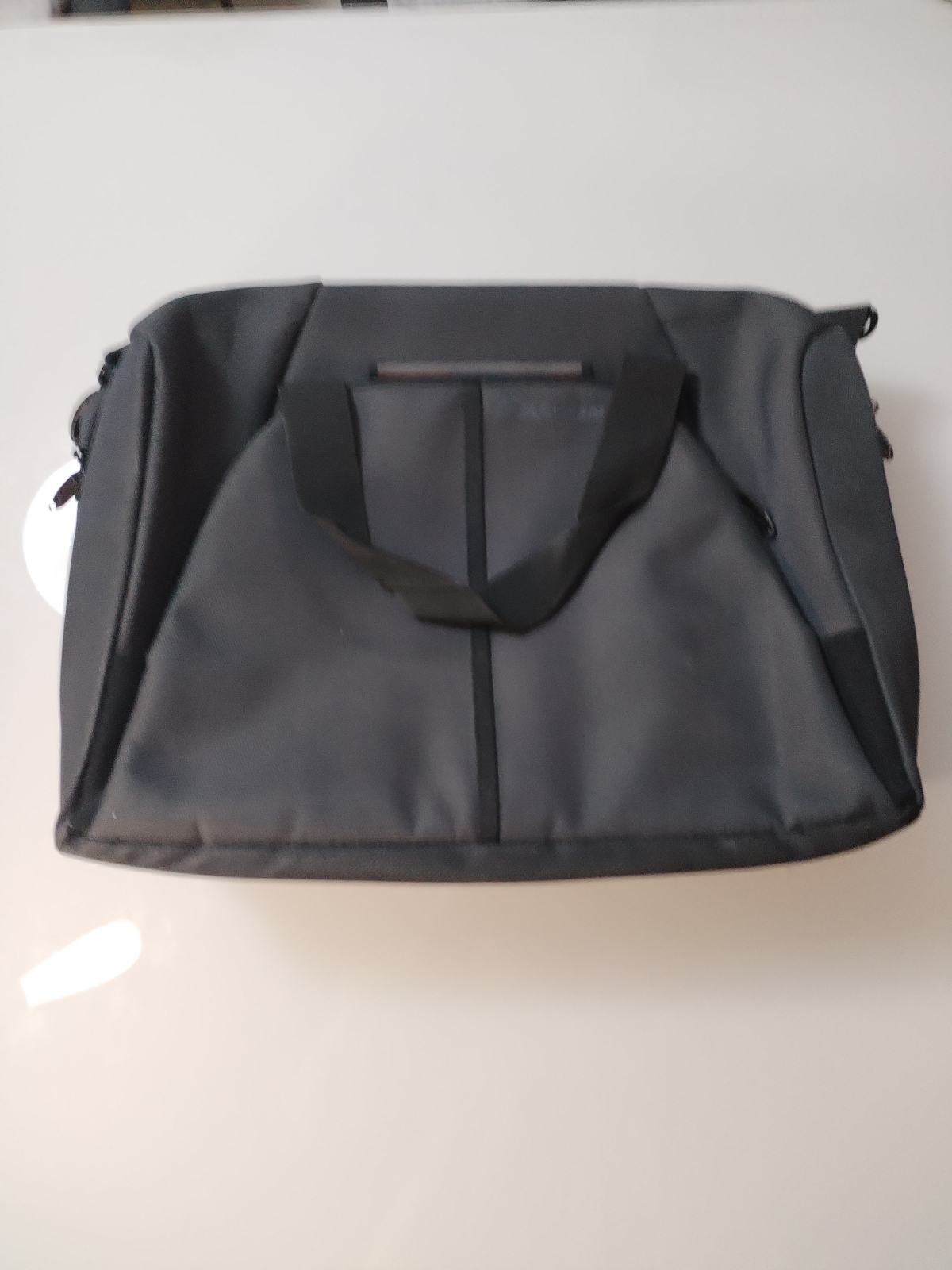 DAIKIN (DELSEY) POSLOVNA TORBA CRNA,NOVA