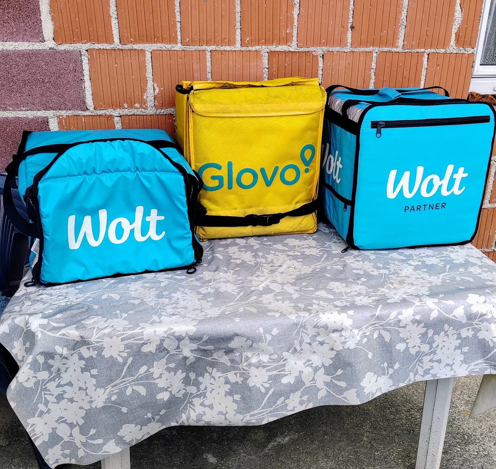 Komplet Wolt i glovo torbe