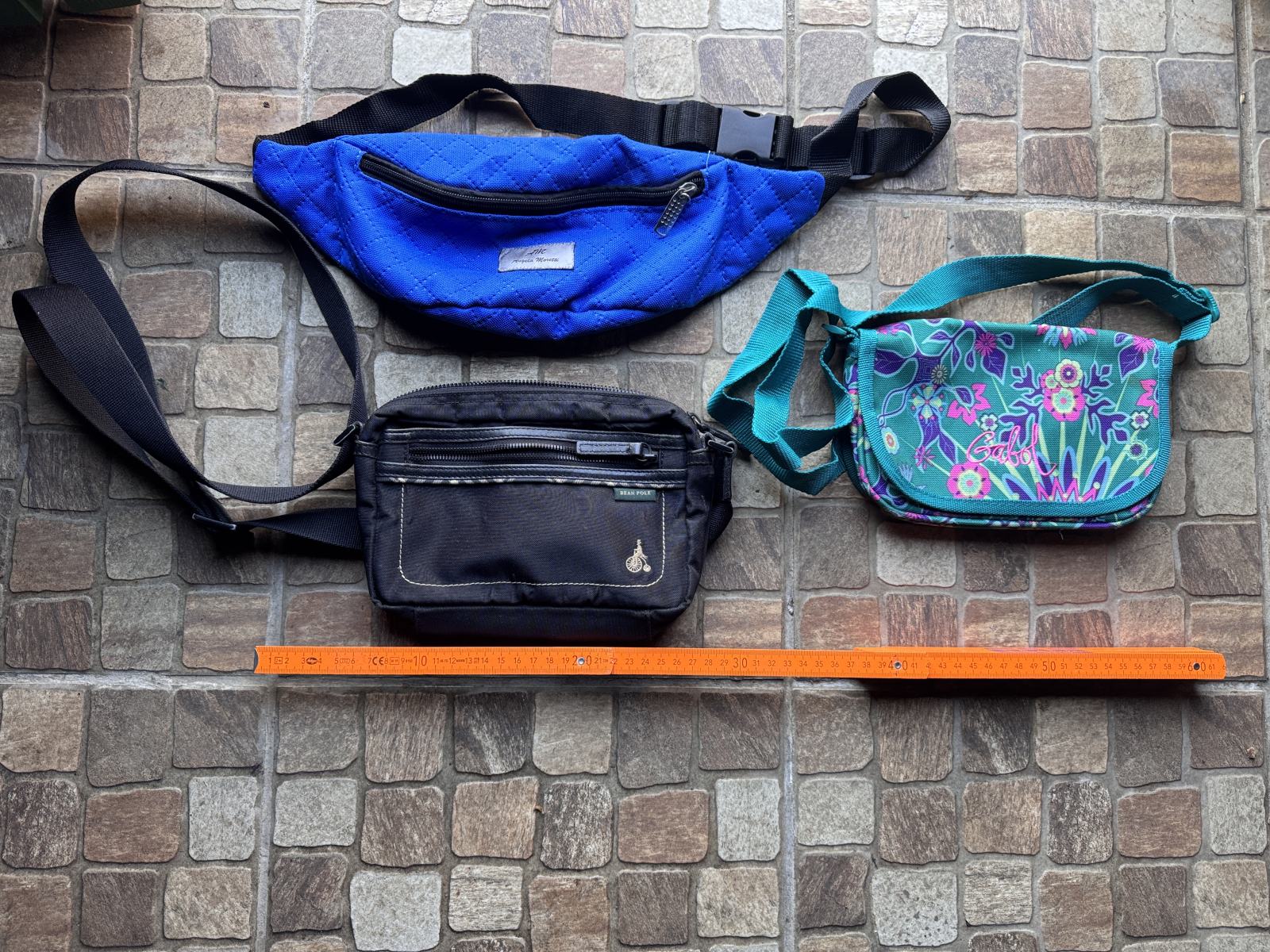 Muska Torbica oko struka 3 kom LOT