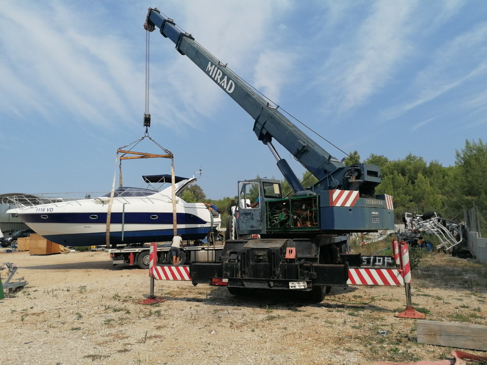 TRIBUNJ / SOVJE – SUHI VEZ – DRY DOCK - 2000 m2