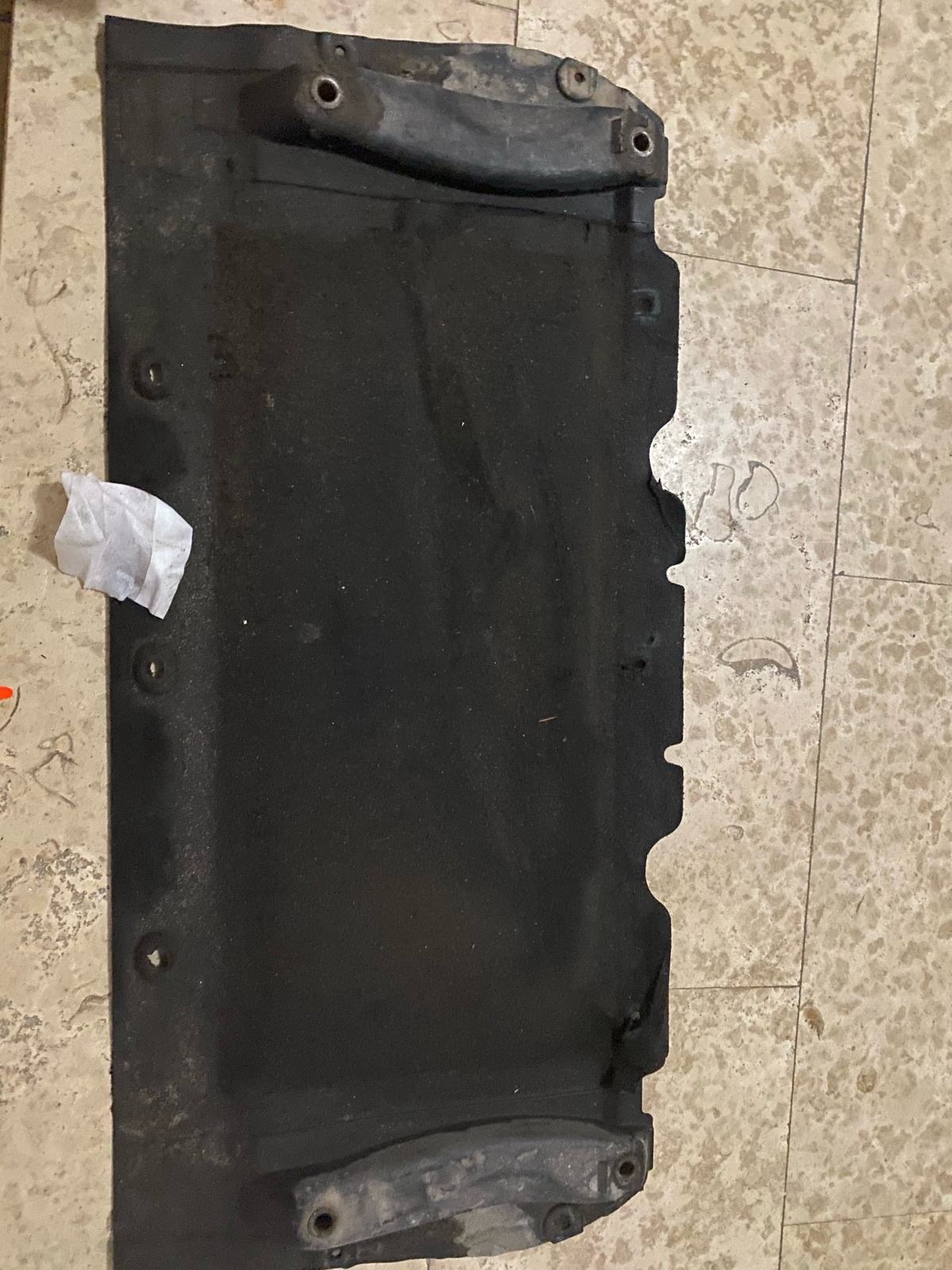 Audi A6 4G zastita motora,mijenjaca 4G0863821