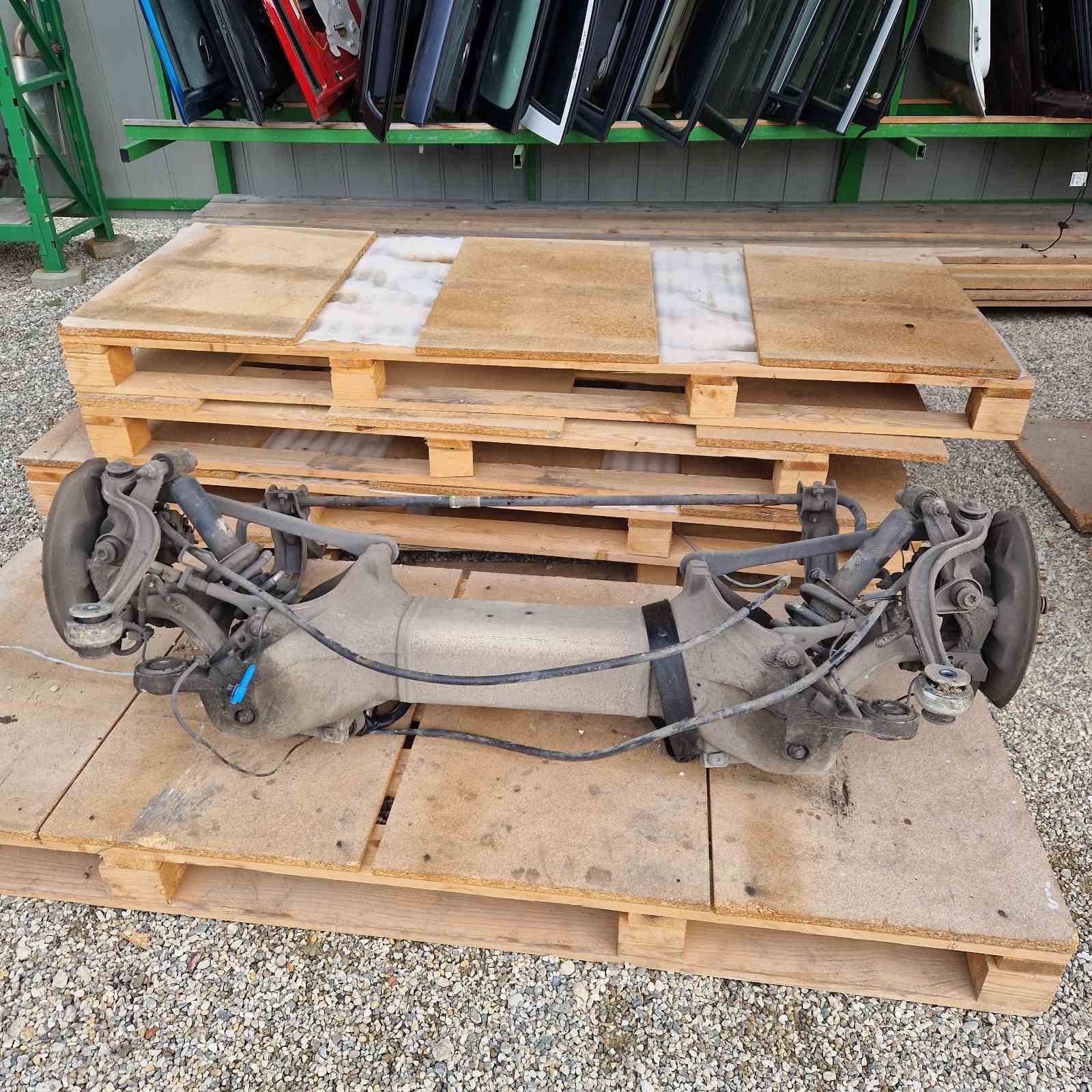 Citroen C5 2012 zadnji most