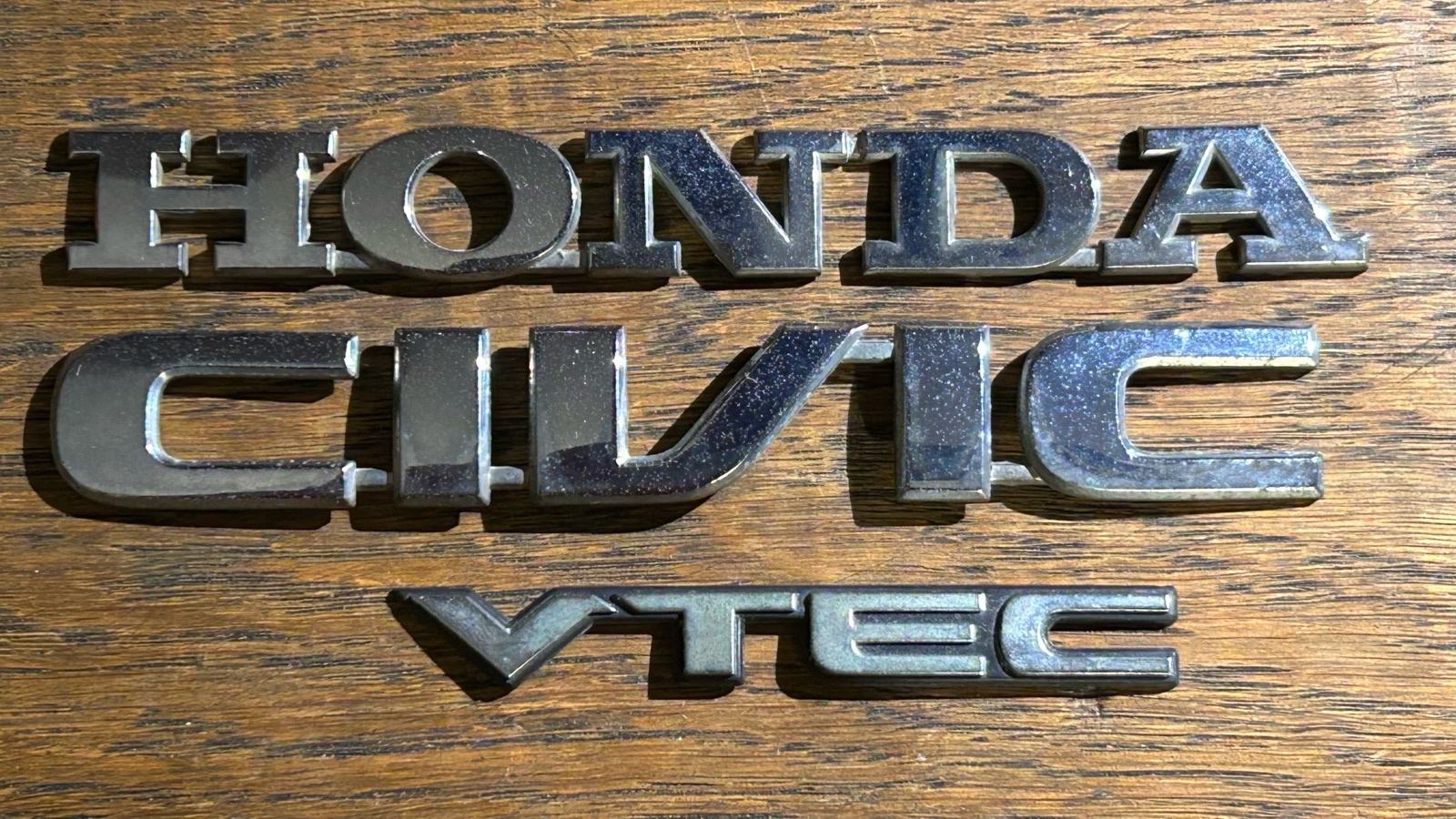 Honda civic vtec originalni natpisi