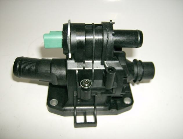 KUČIŠTE TERMOSTATA PEUGEOT CITROEN 1,6 HDI 1336X2