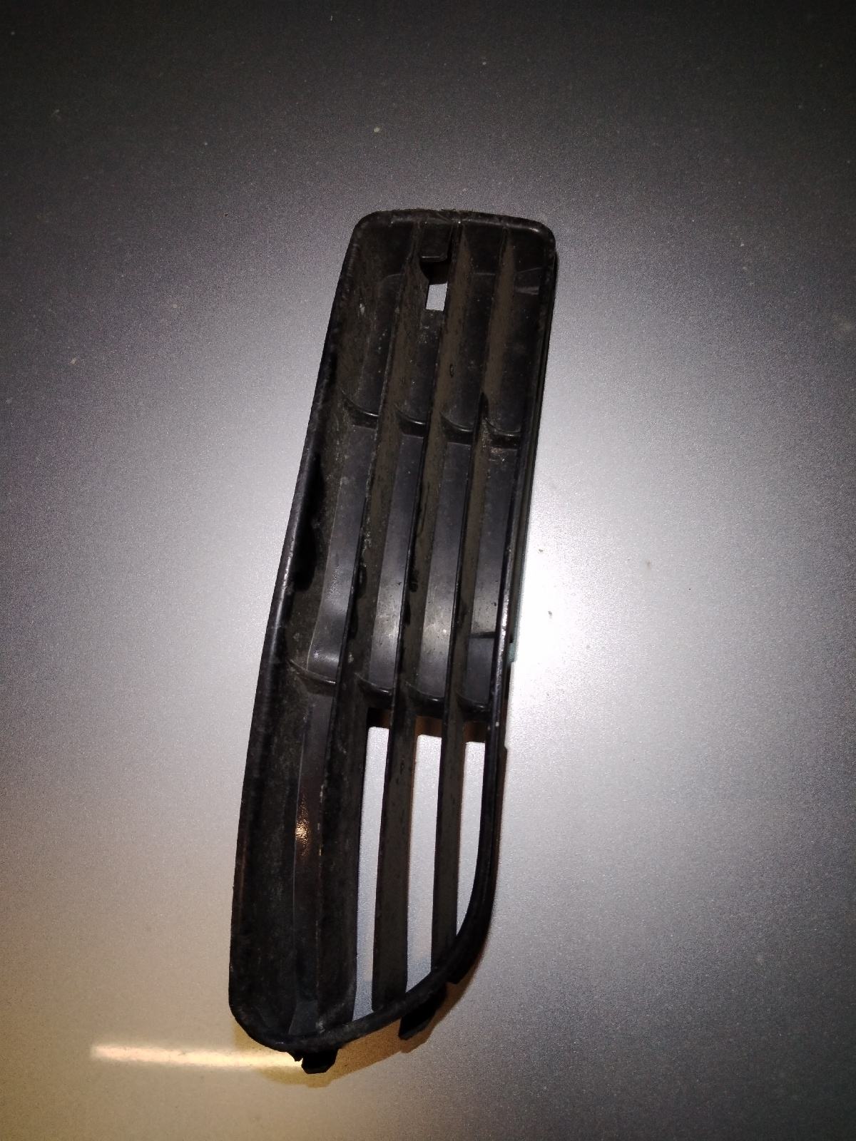 Rešetka Branika A4 B5 Avant