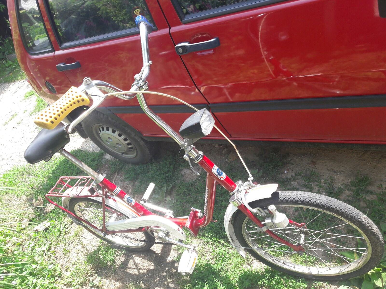 Prodajem crveni Pony bicikl Tomos Mini