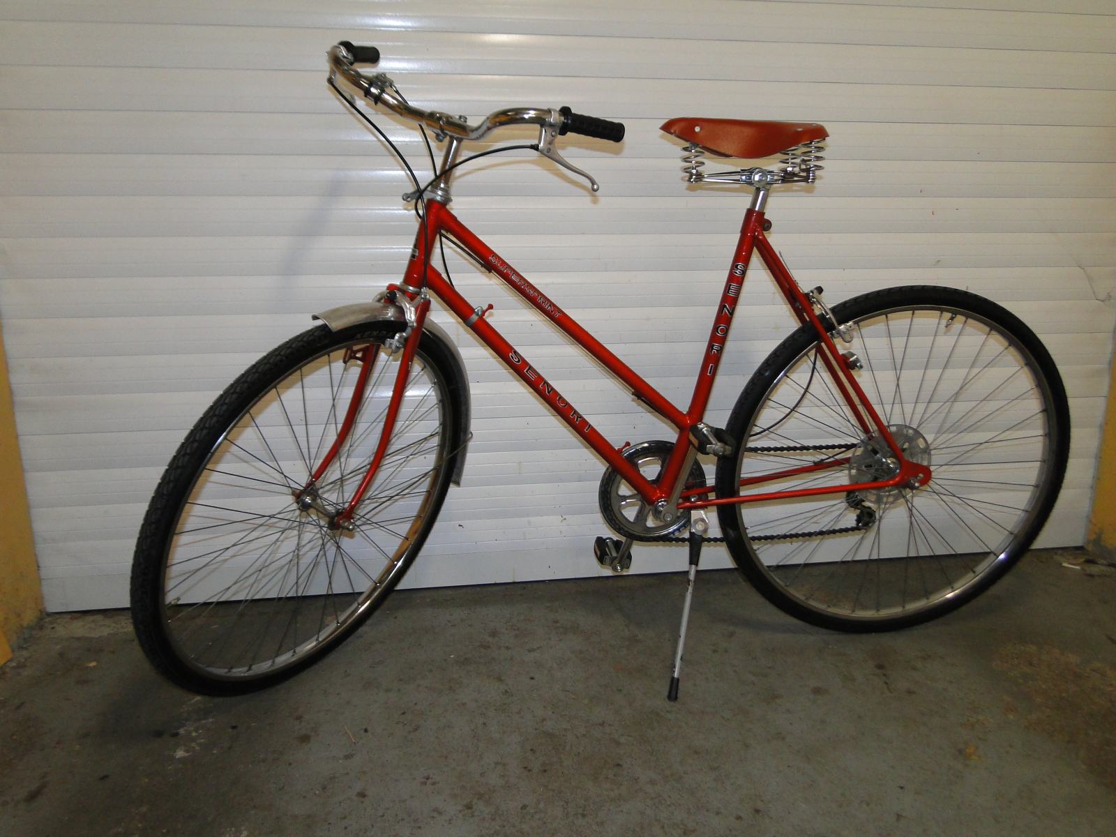 Retro, vintage bicikl s 5 brzina