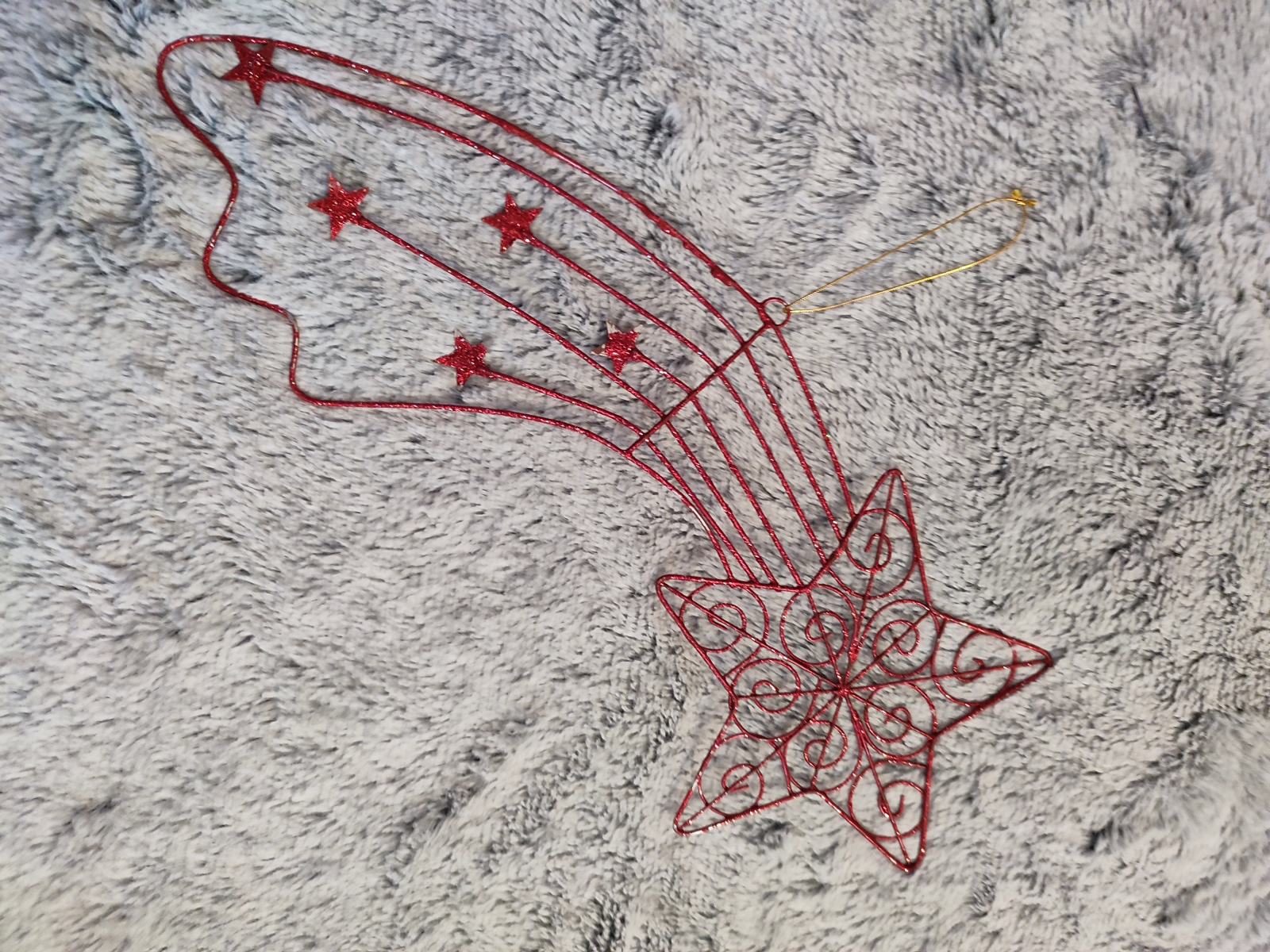 Božićni ukrasi - zvijezda repatica