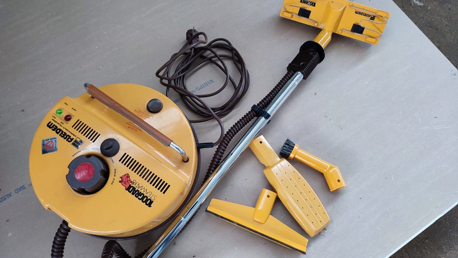 100 Gradi Steamatic 2 - parni čistač