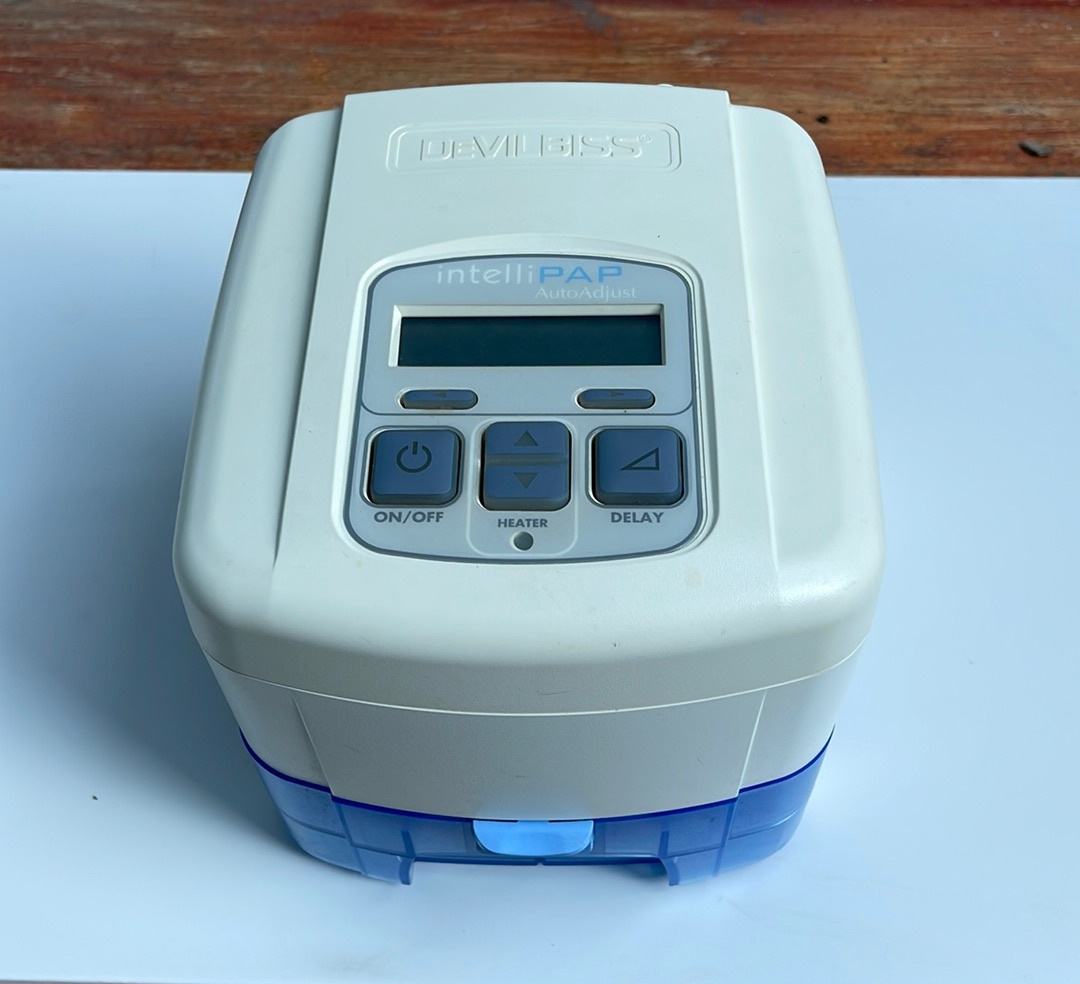 DeVilbiss intelliPAP Auto CPAP uređaj za apneju i hrkanje