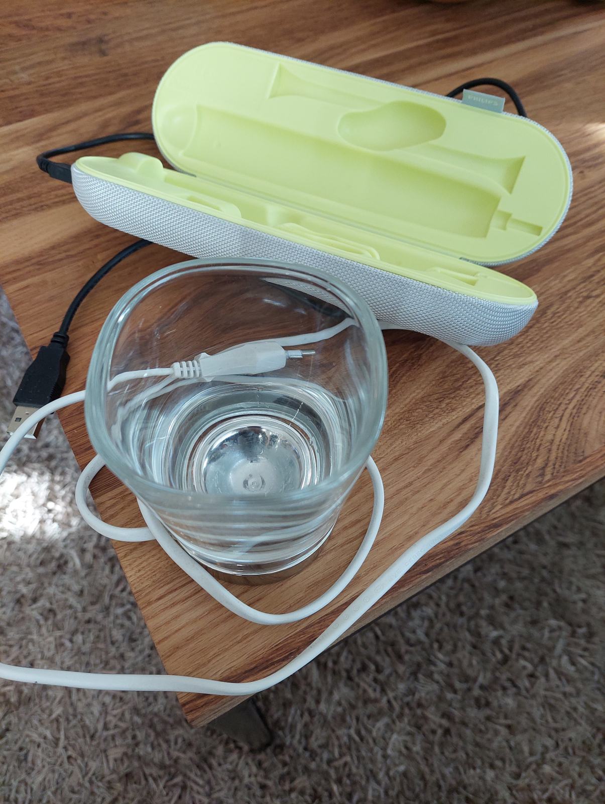 Punjači za Sonicare Philips soničnu četkicu za zube