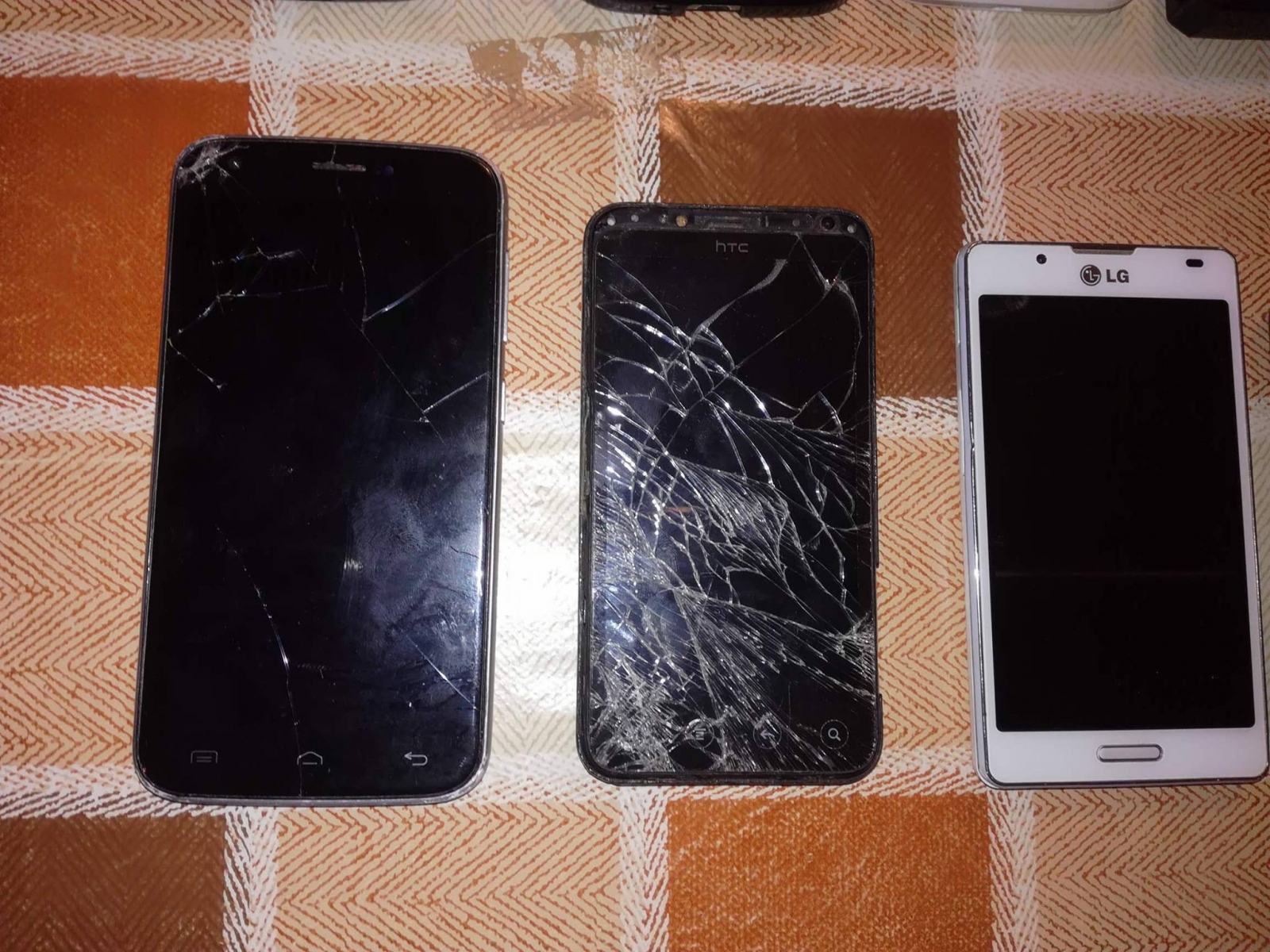 LOT mobitela