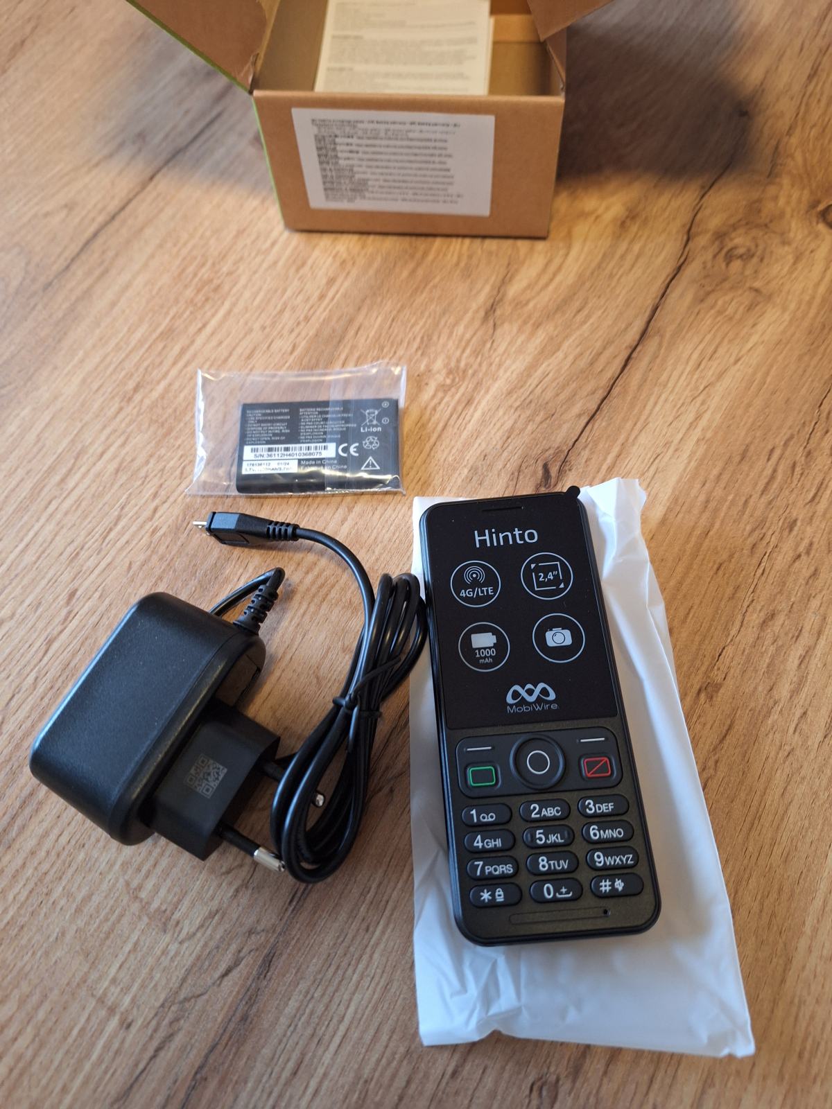 MobiWire Hinto 4G, nov i nekorišten