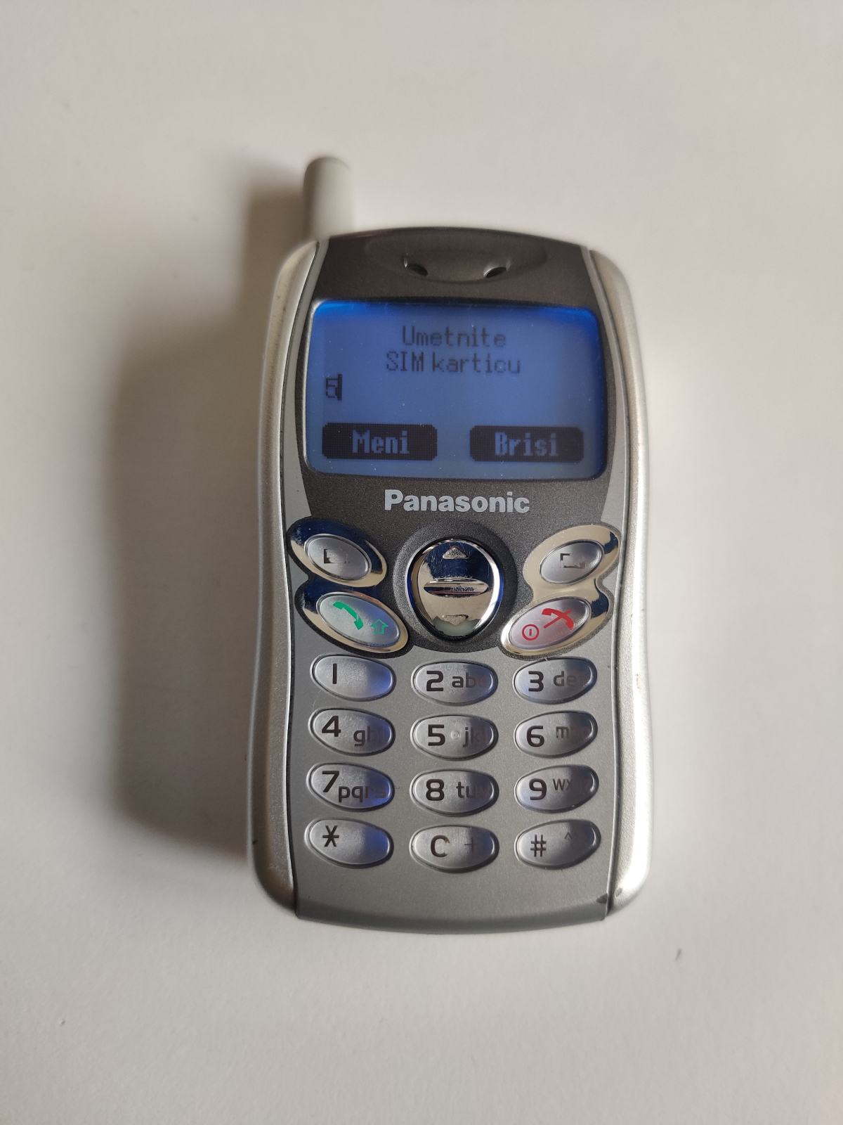 Panasonic GD55, sve mreže, sa punjačem --najmanji na svijetu mobitel