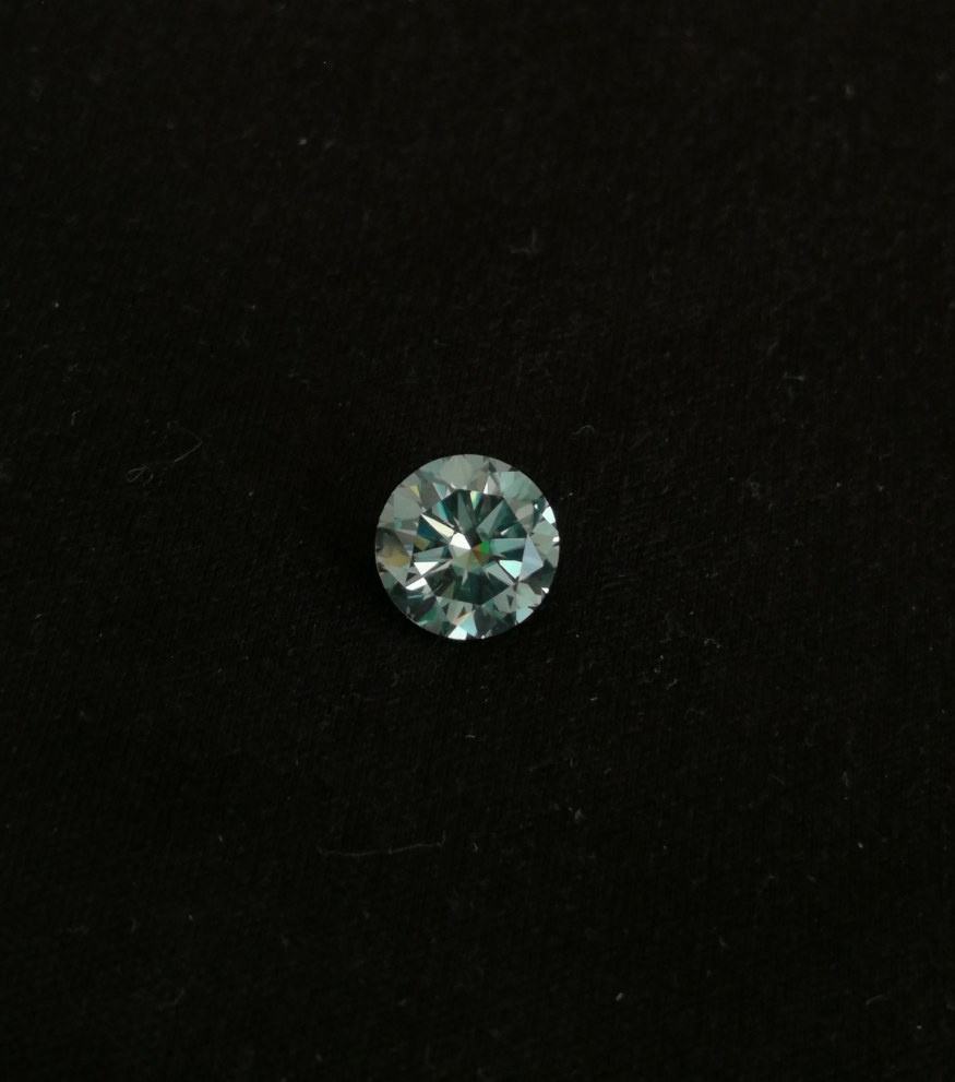 Moissanite 2.77CT VVS1 dragi kamen