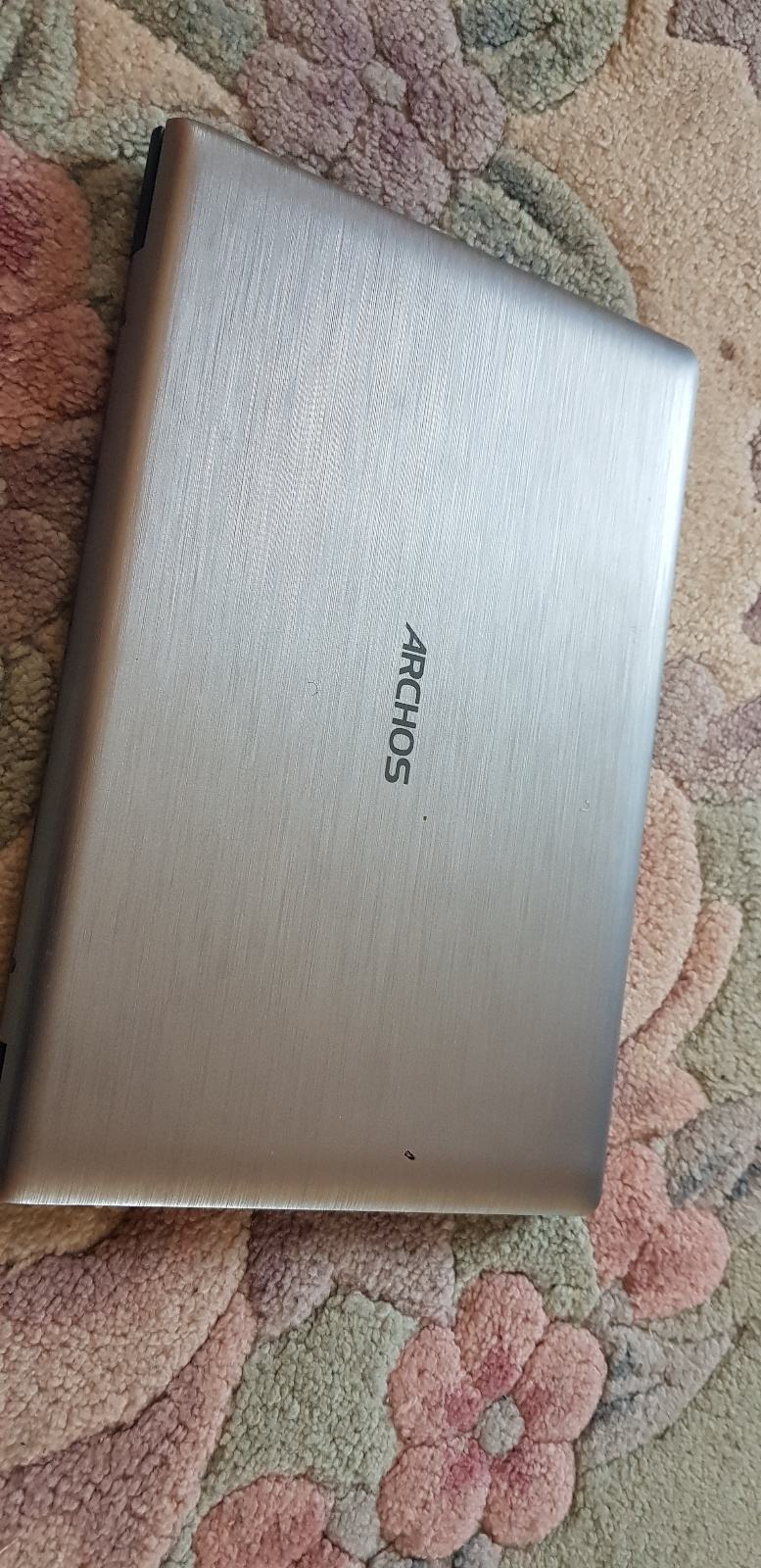 Archos mini laptop