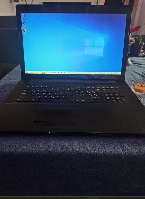Laptop Lenovo G70-35