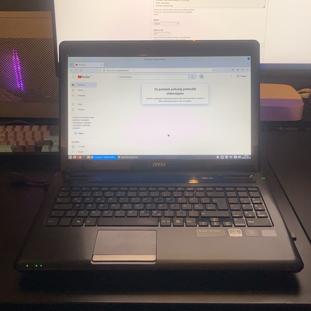 MS-16Y1, Core i5-2410M, 4GB RAM, 500GB HDD, GeForce GT 520M