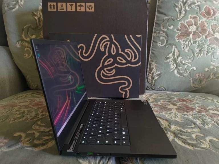 Razer Gaming Notebook AMD Ryzen 9 RTX 3070