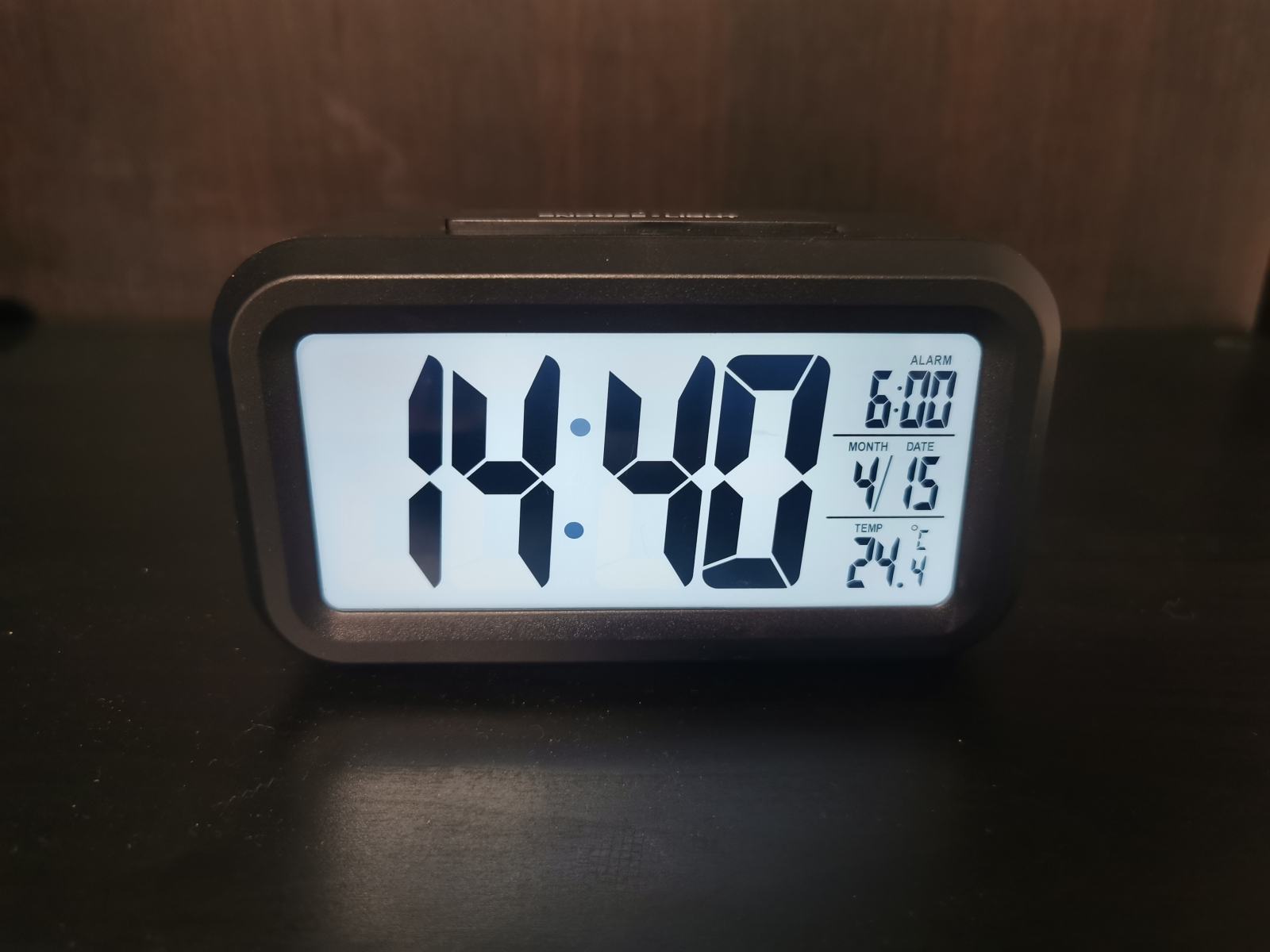 Digitalni sat budilica kao nov LED ekran