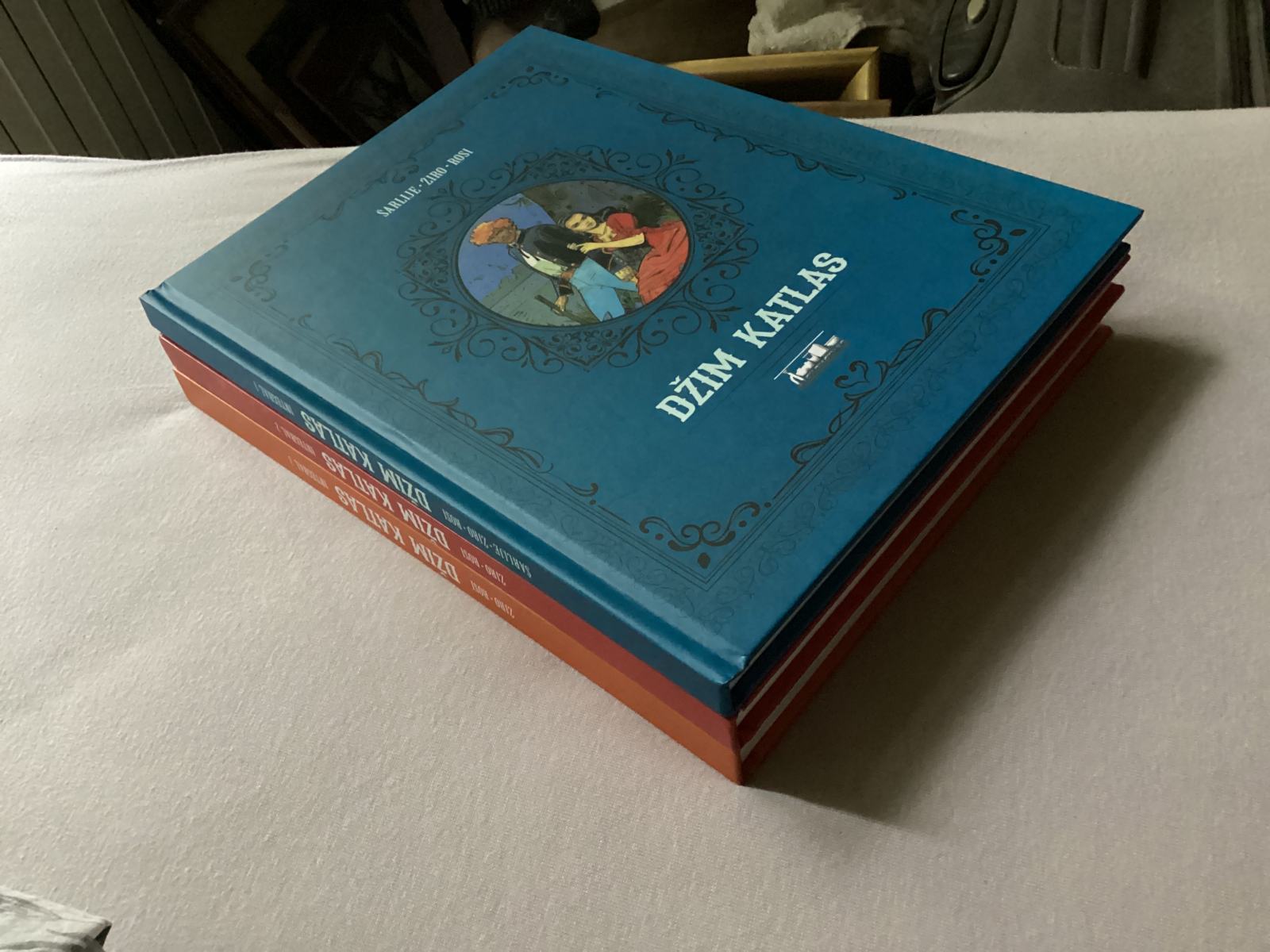 Džim Katlas 1-3 komplet, šarlije, Žiro