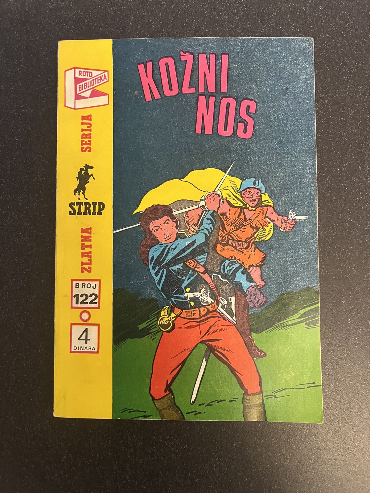 Komandant Mark ZS 122 Kožni nos