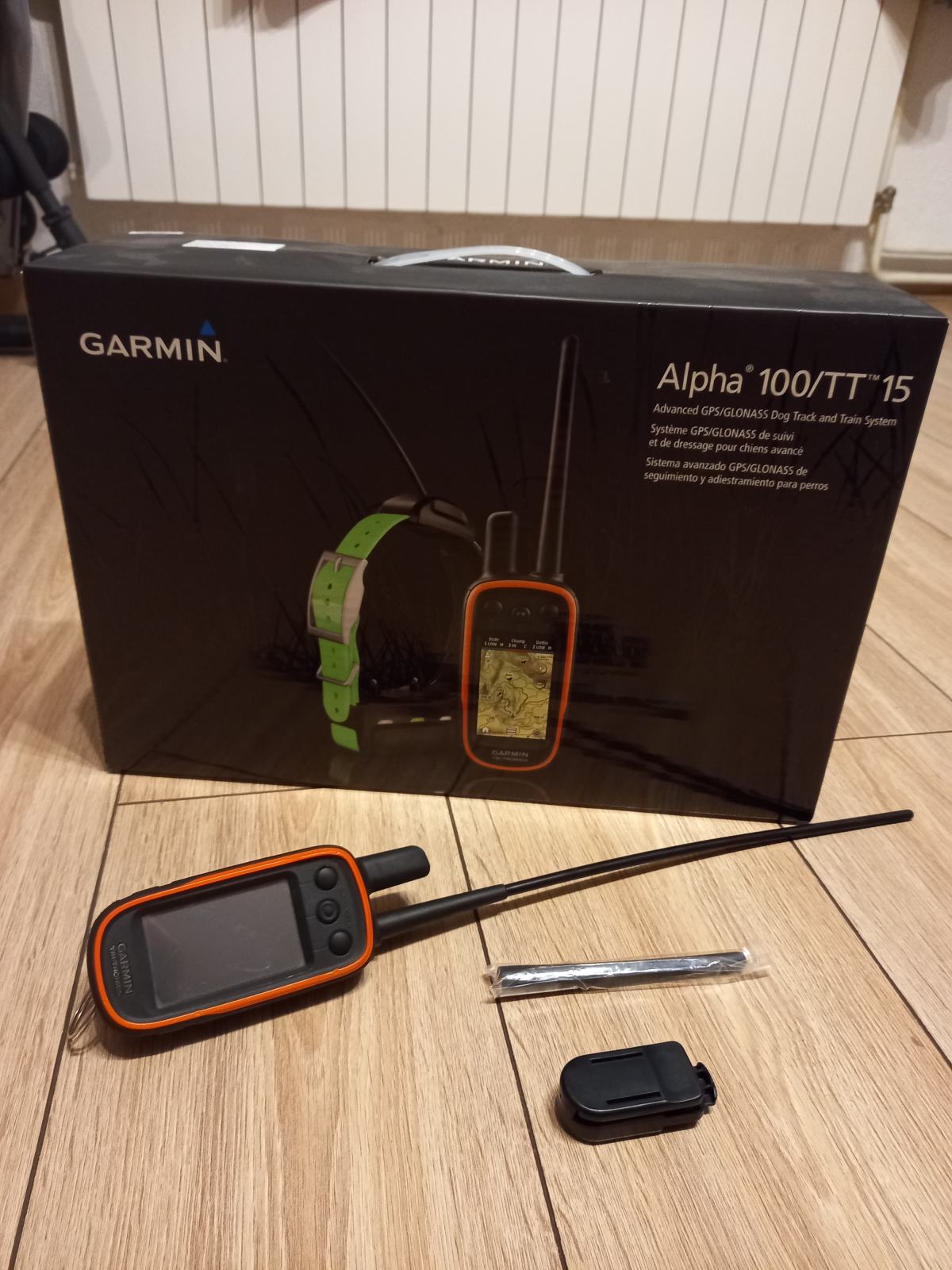 GARMIN ALPHA 100
