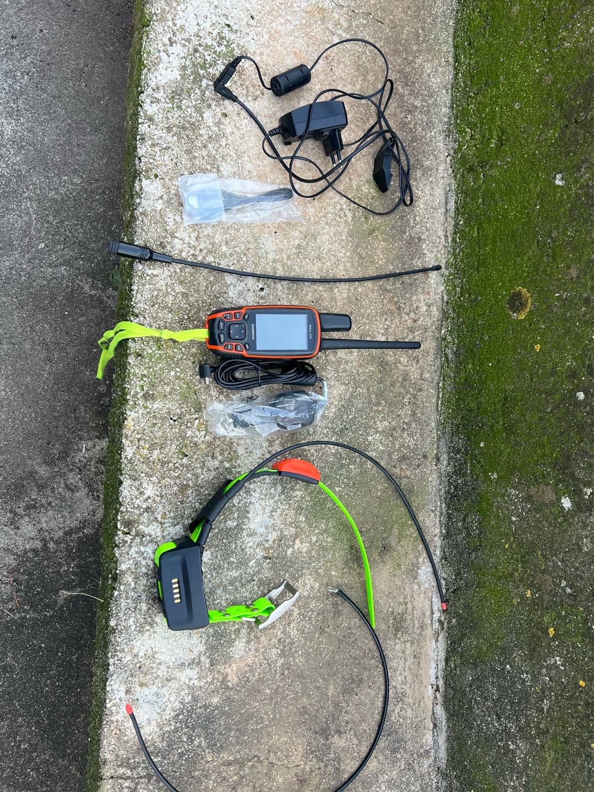 Garmin Astro 320 sa ogrlicom T5