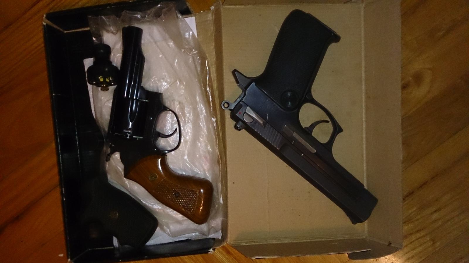 Pištolj STAR 30MI + 2okvira i revolver Rossi 38specijal cijev 3 inca