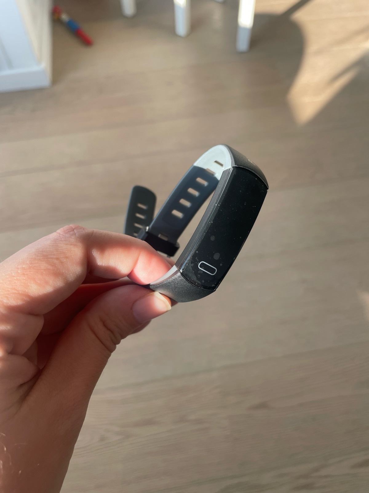 Activity tracker move fit