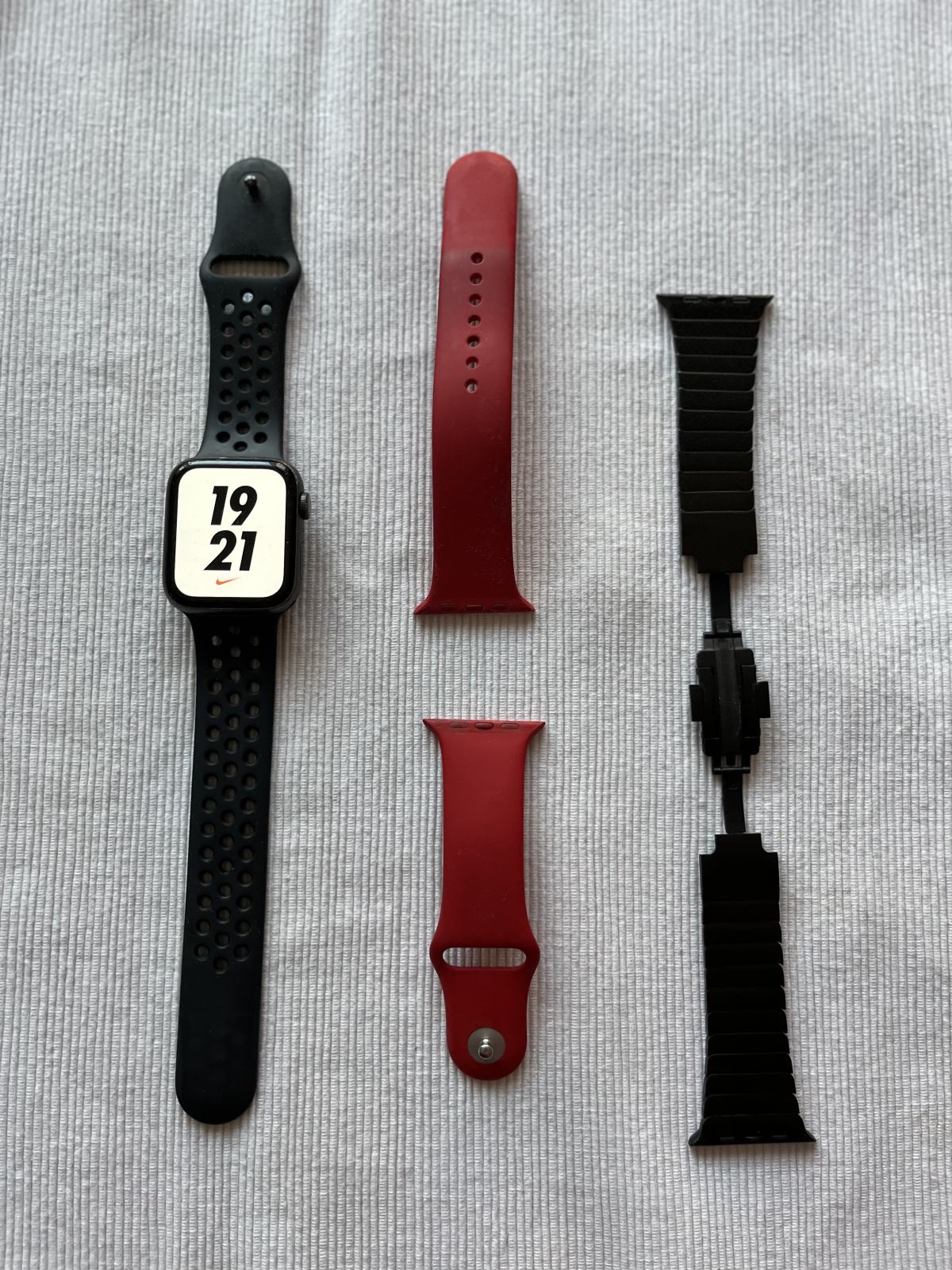 REMEN METALNI ZA APPLE WATCH SERIES 4