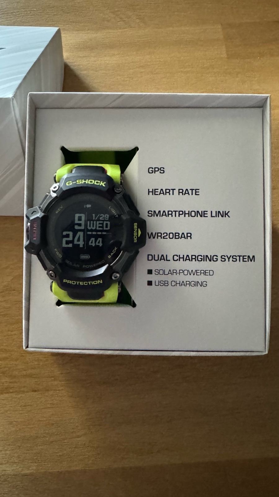Casio g-shock SMART WATCH