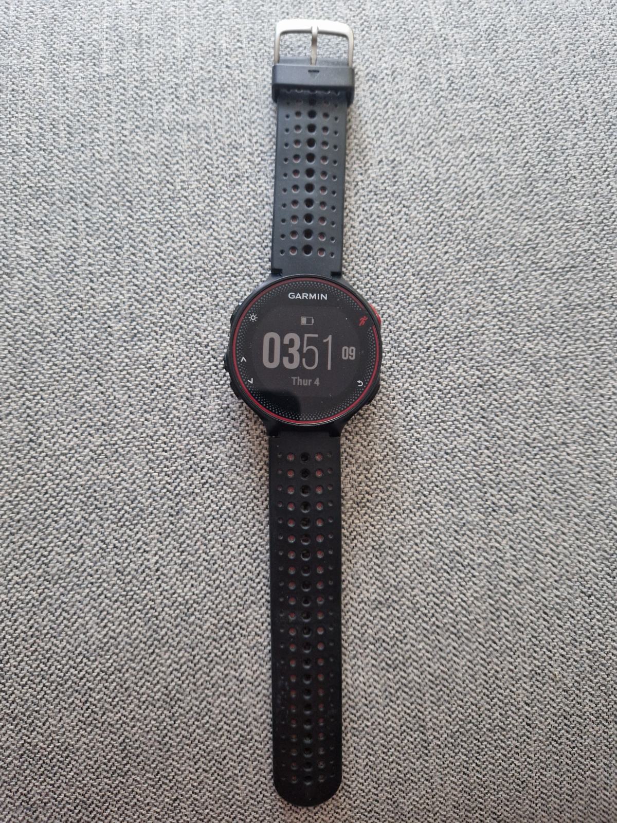 Garmin Forerunner 235
