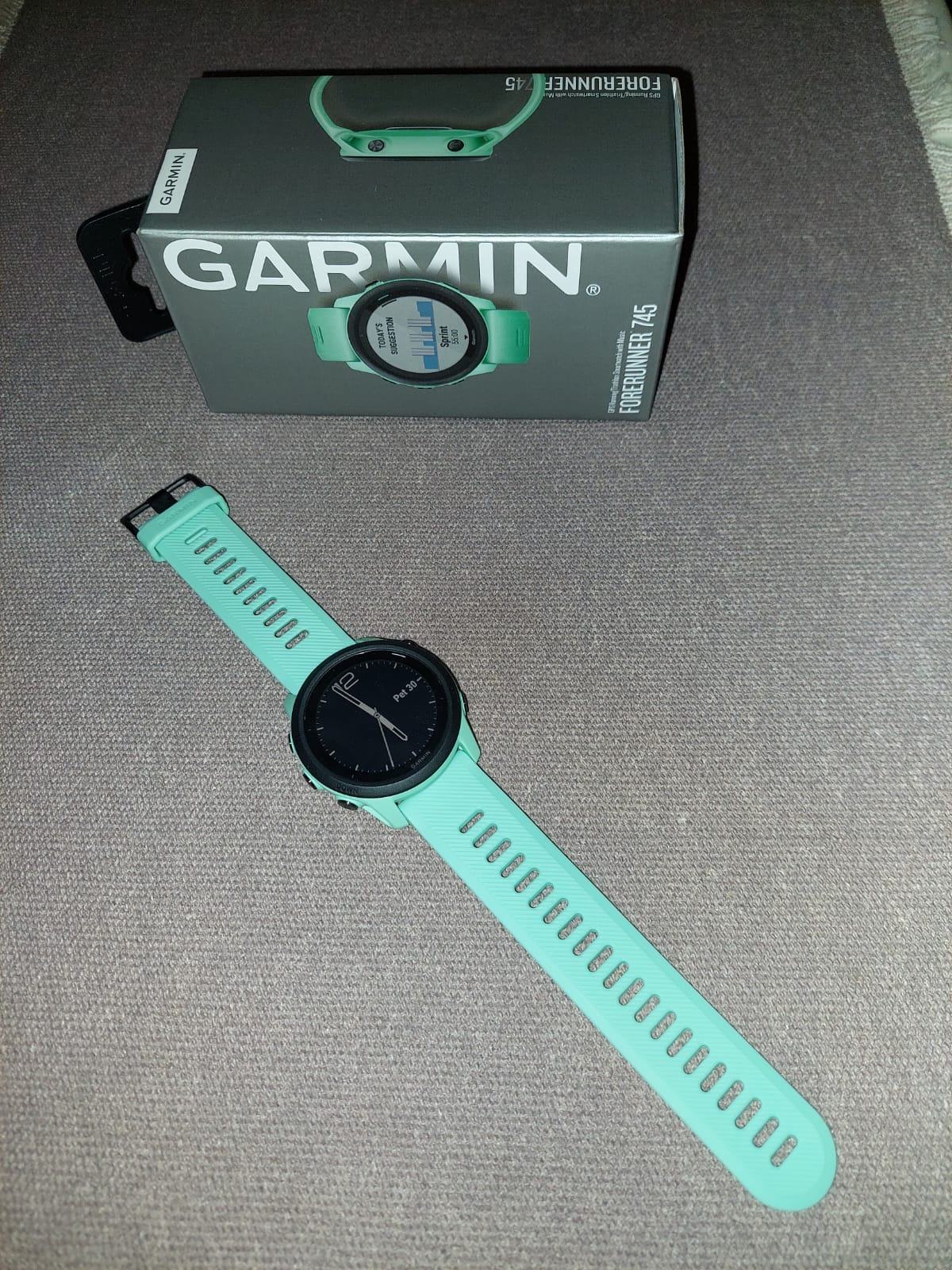 Garmin Forerunner 745