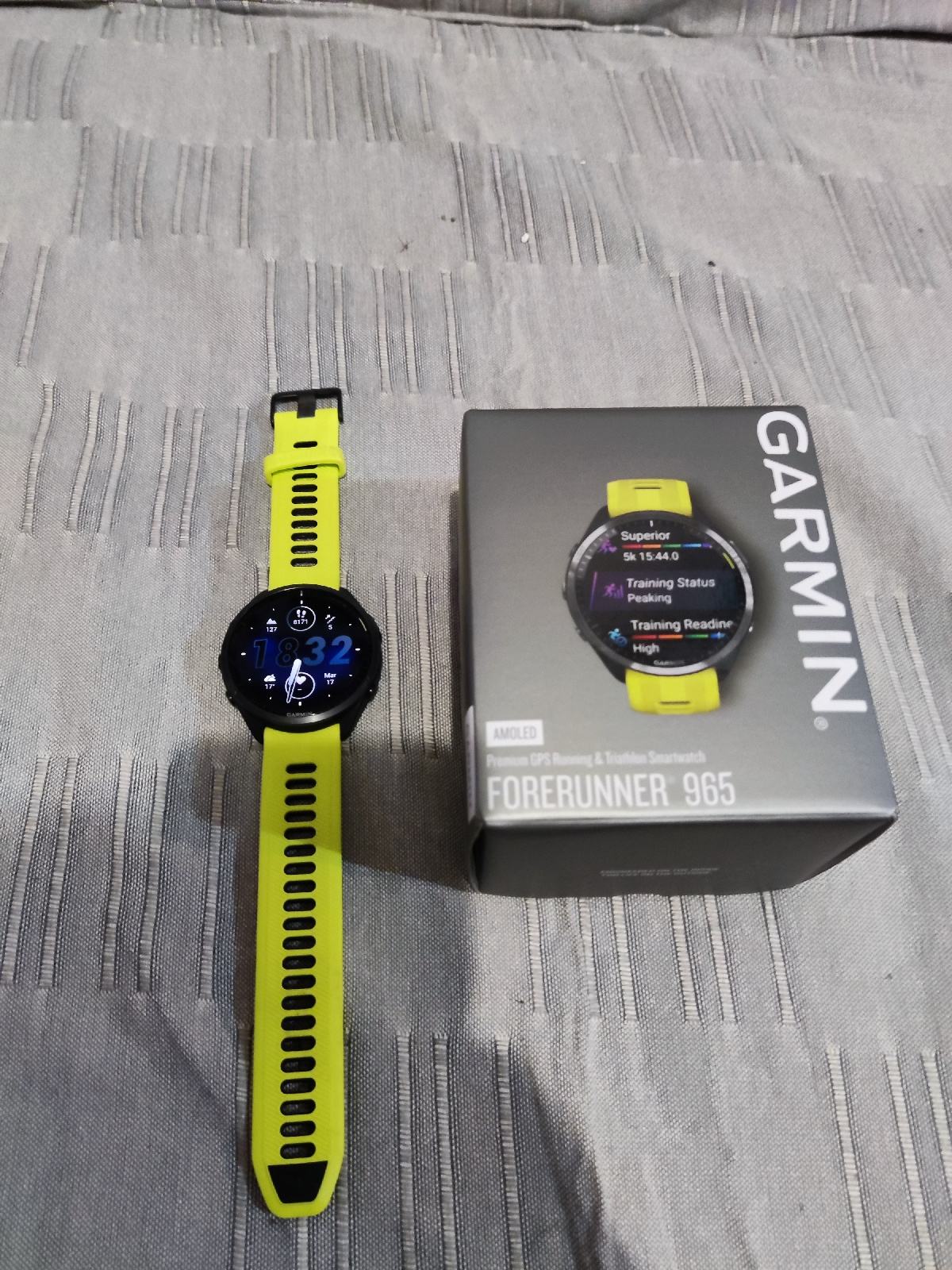 Garmin Forerunner 965, Amp Yellow