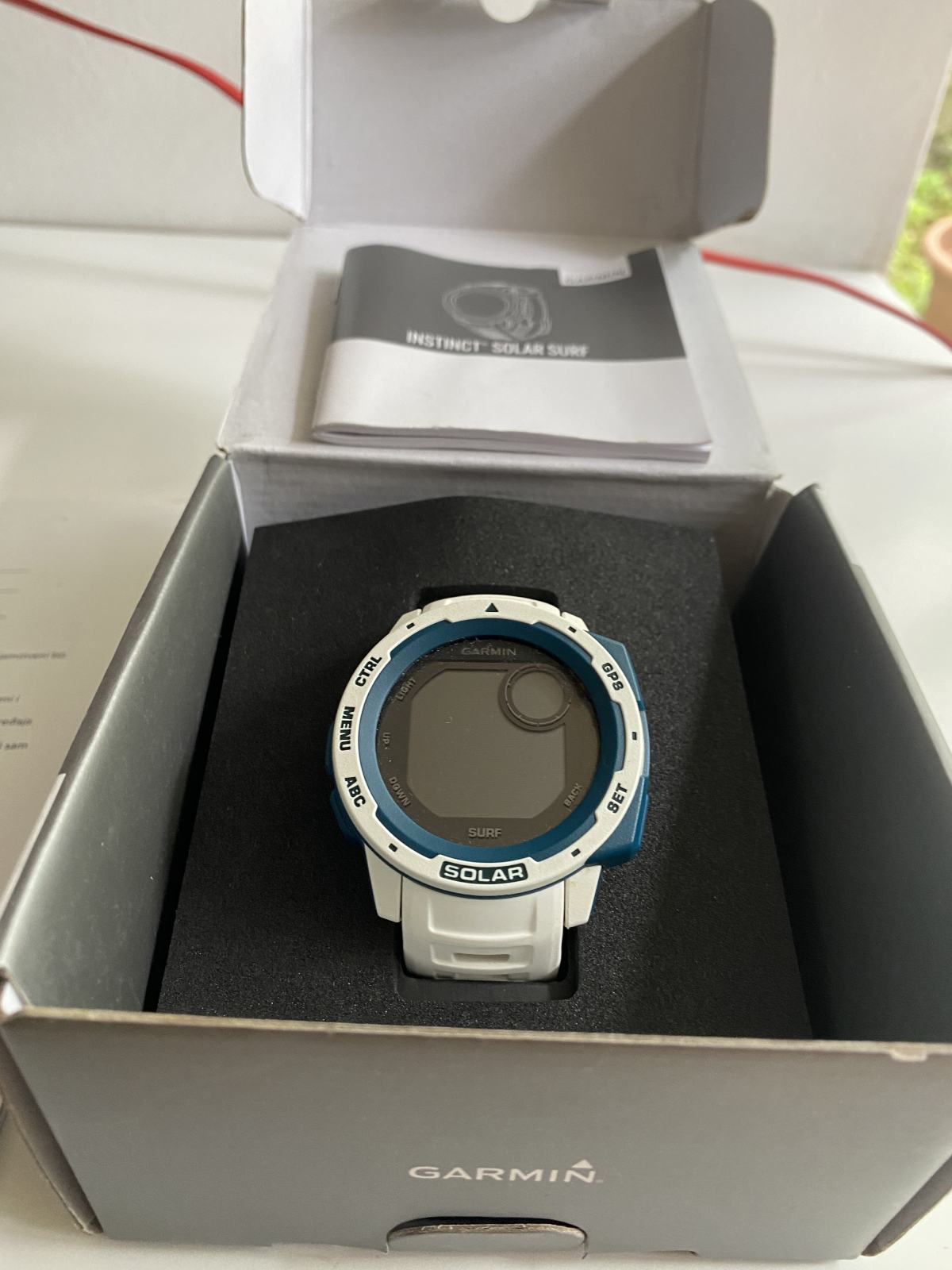 Garmin sat Solar – Surf Edition