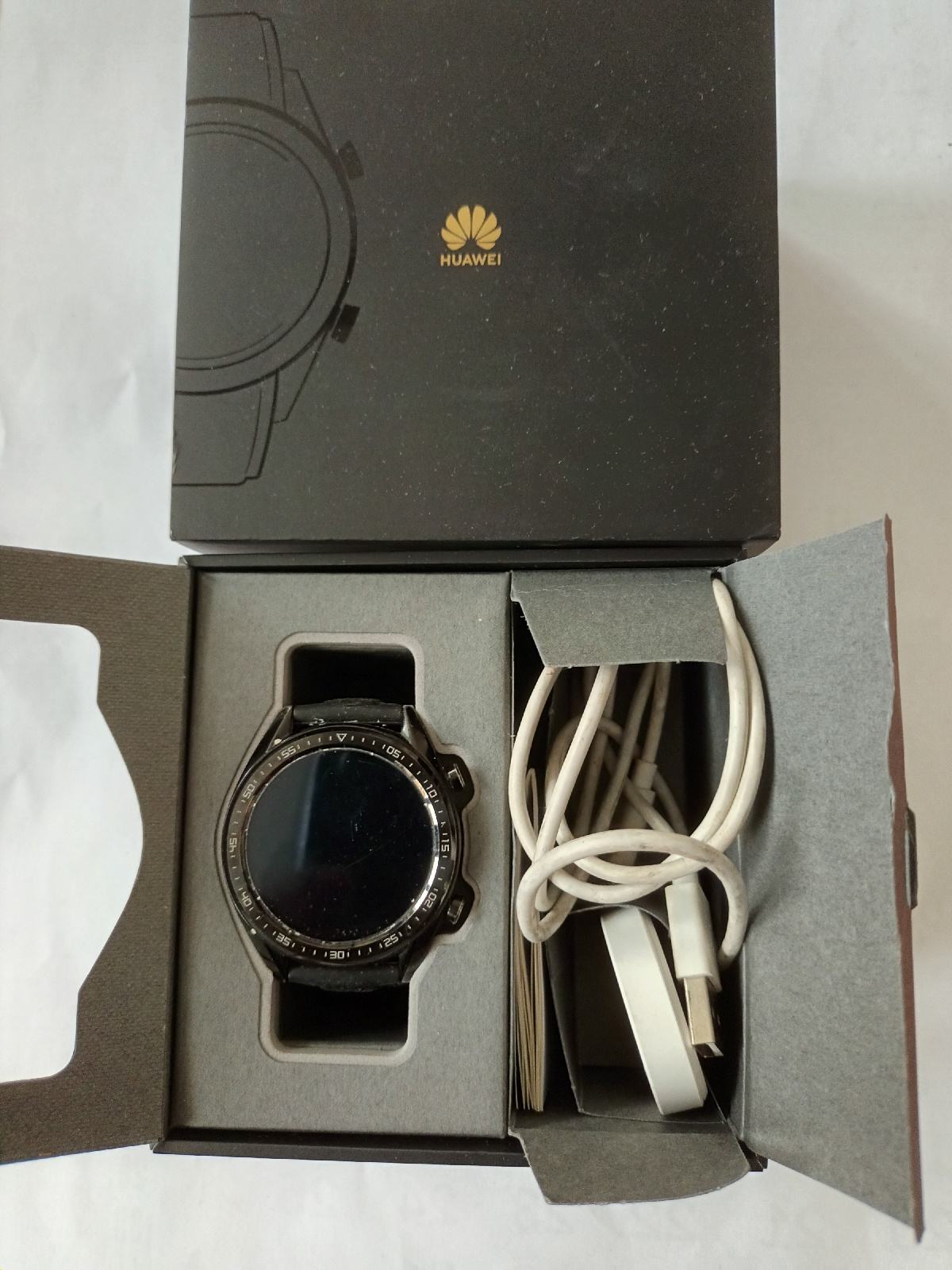 Pametni sat Huawei watch GT