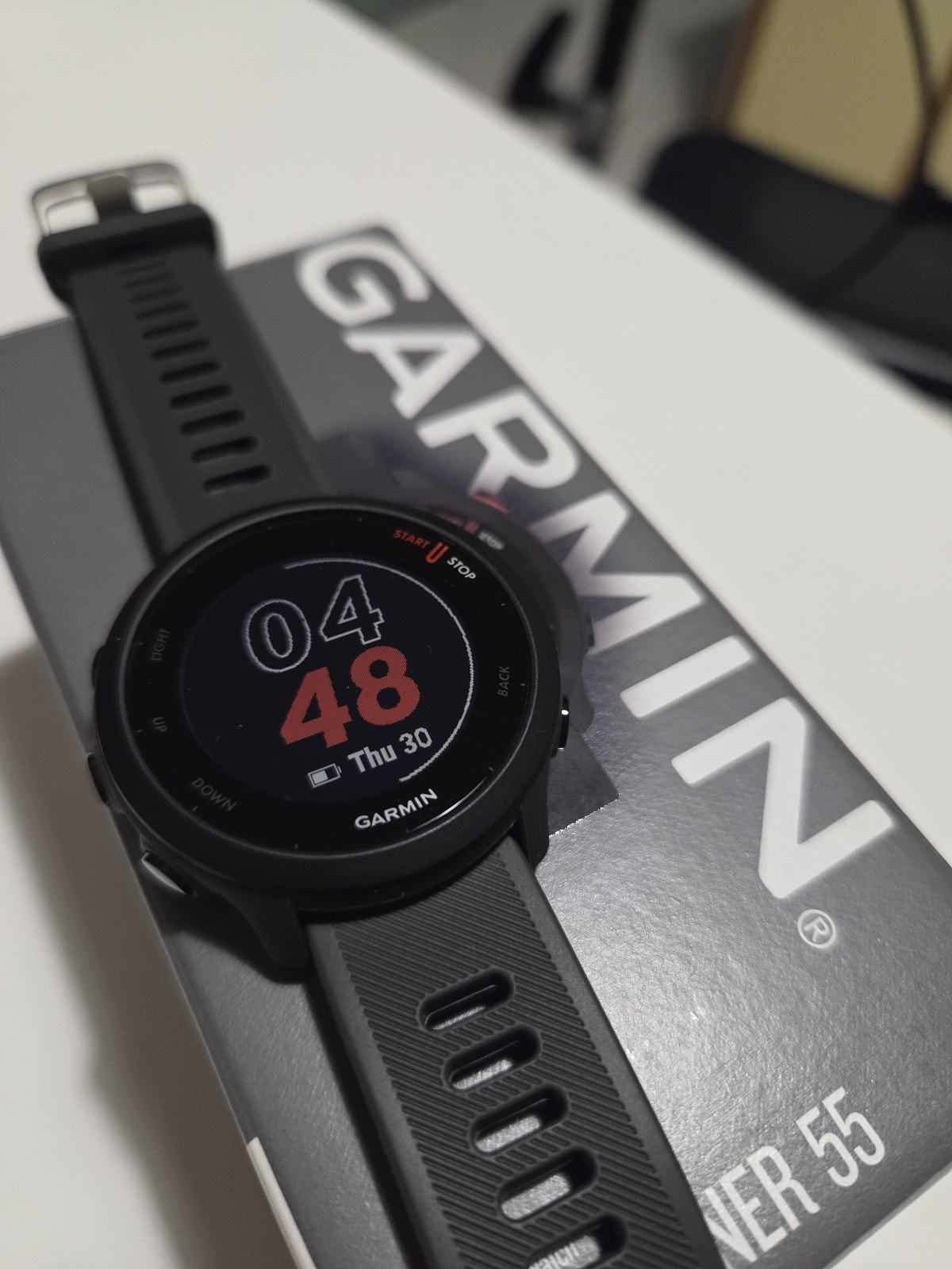 Pametni sportski sat Garmin Forerunner 55 Monterra