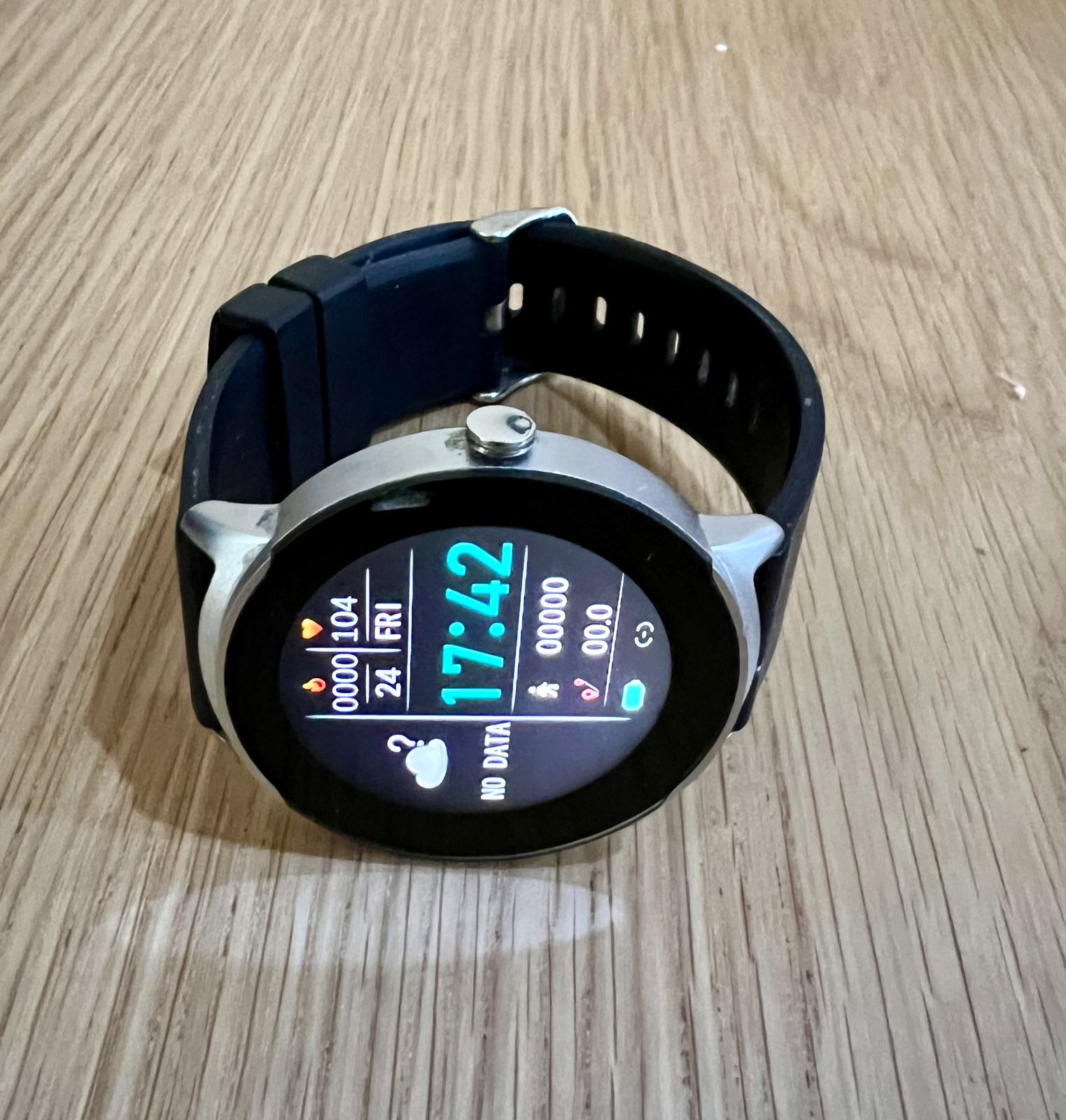 PRODAJEM SMART WATCH SMART LIFE