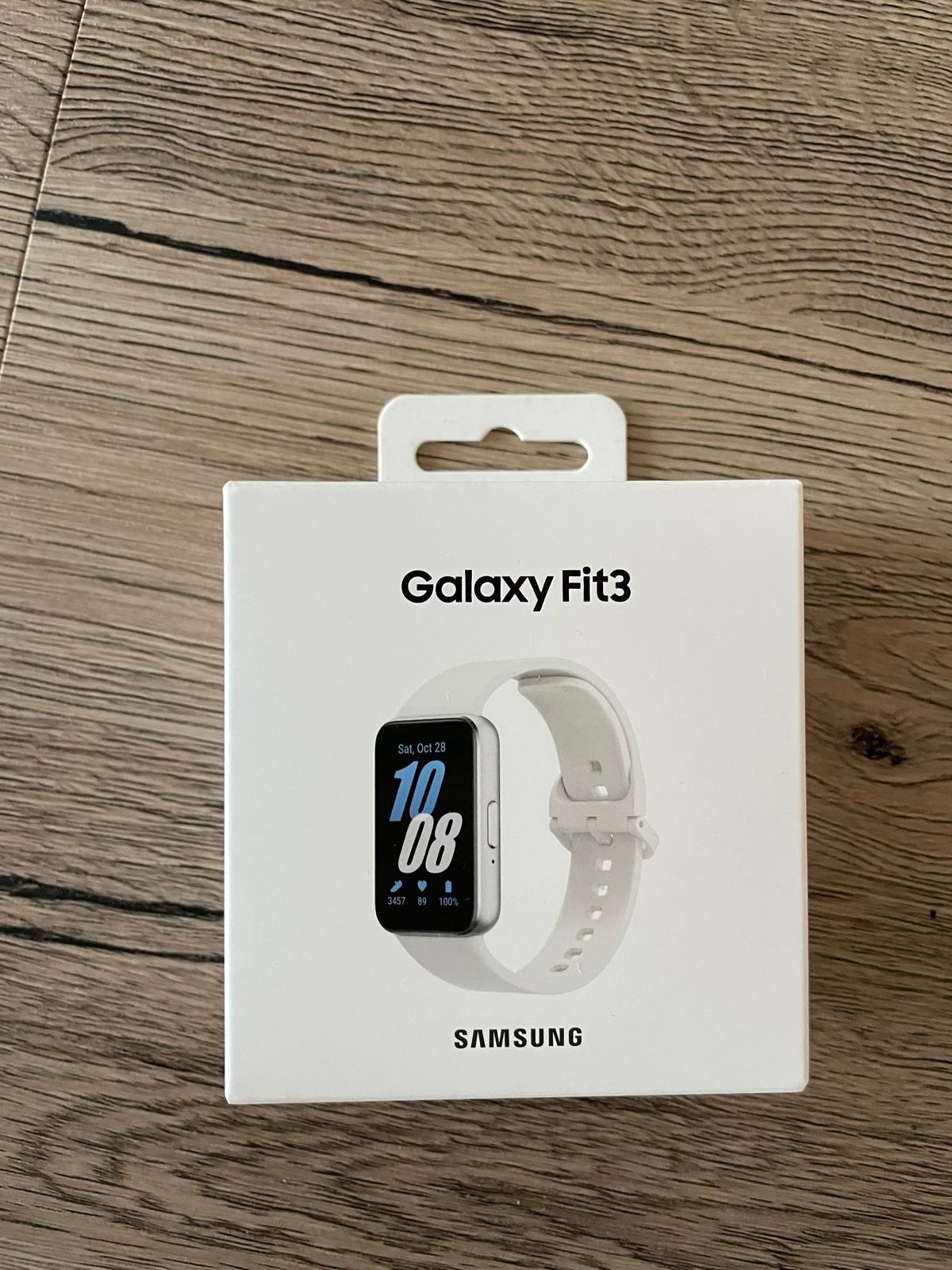 Samsung Galaxy Fit 3 pametni sat *NOVO*