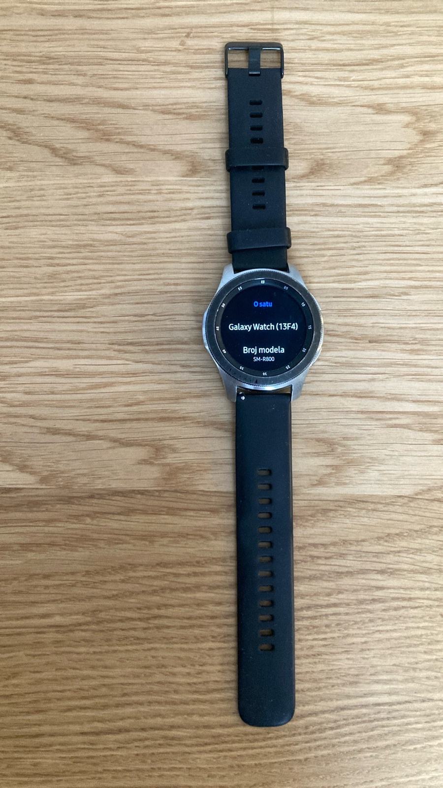 Samsung Galaxy Watch SM-R800