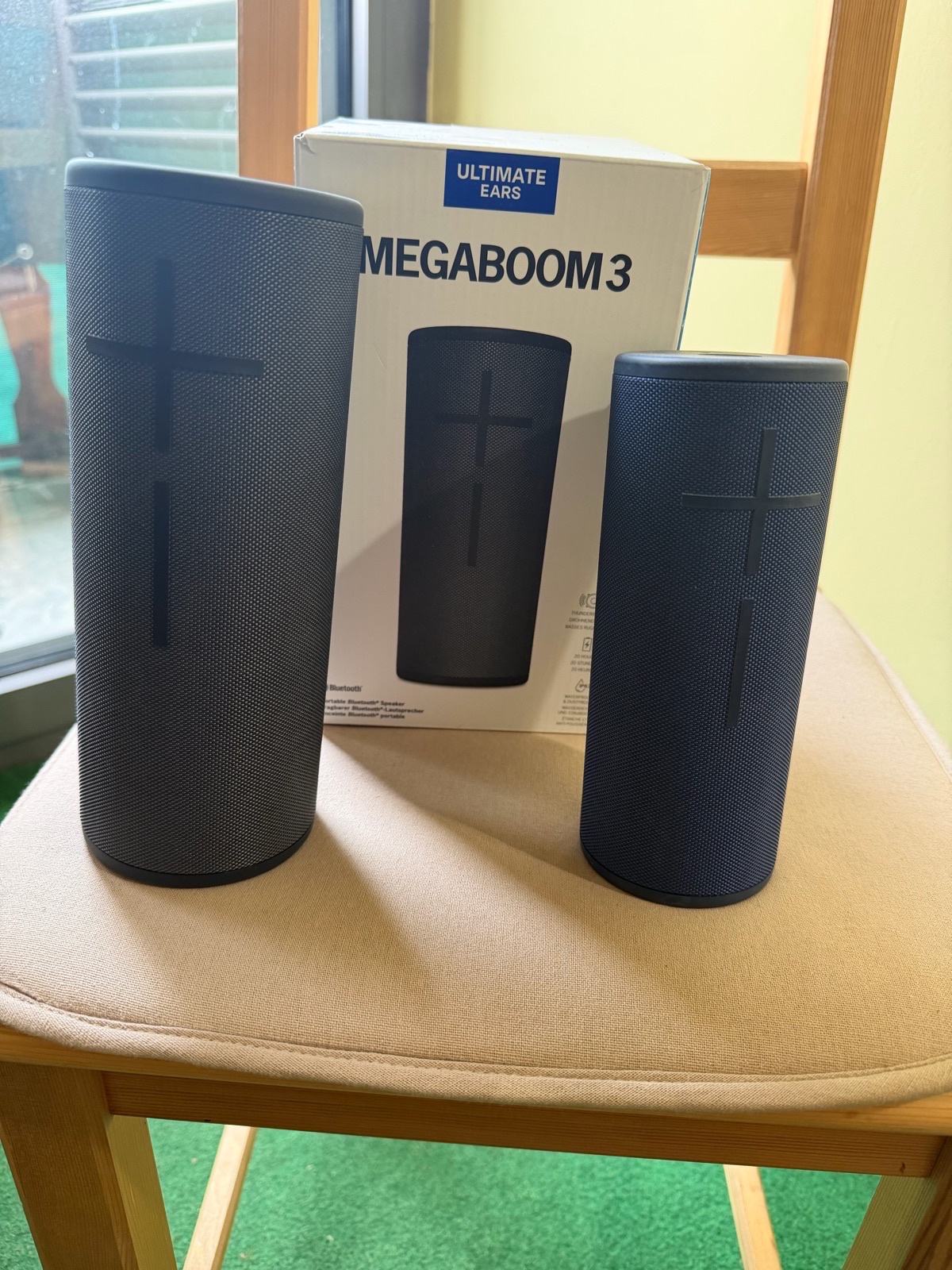 Ultimate Ears Megaboom&Boom 3 zvučnici