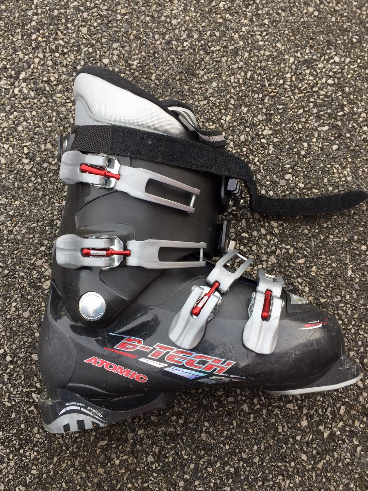 Pancerice Atomic B-TECH, veličina 26,5 - 27 ( 41/42 )