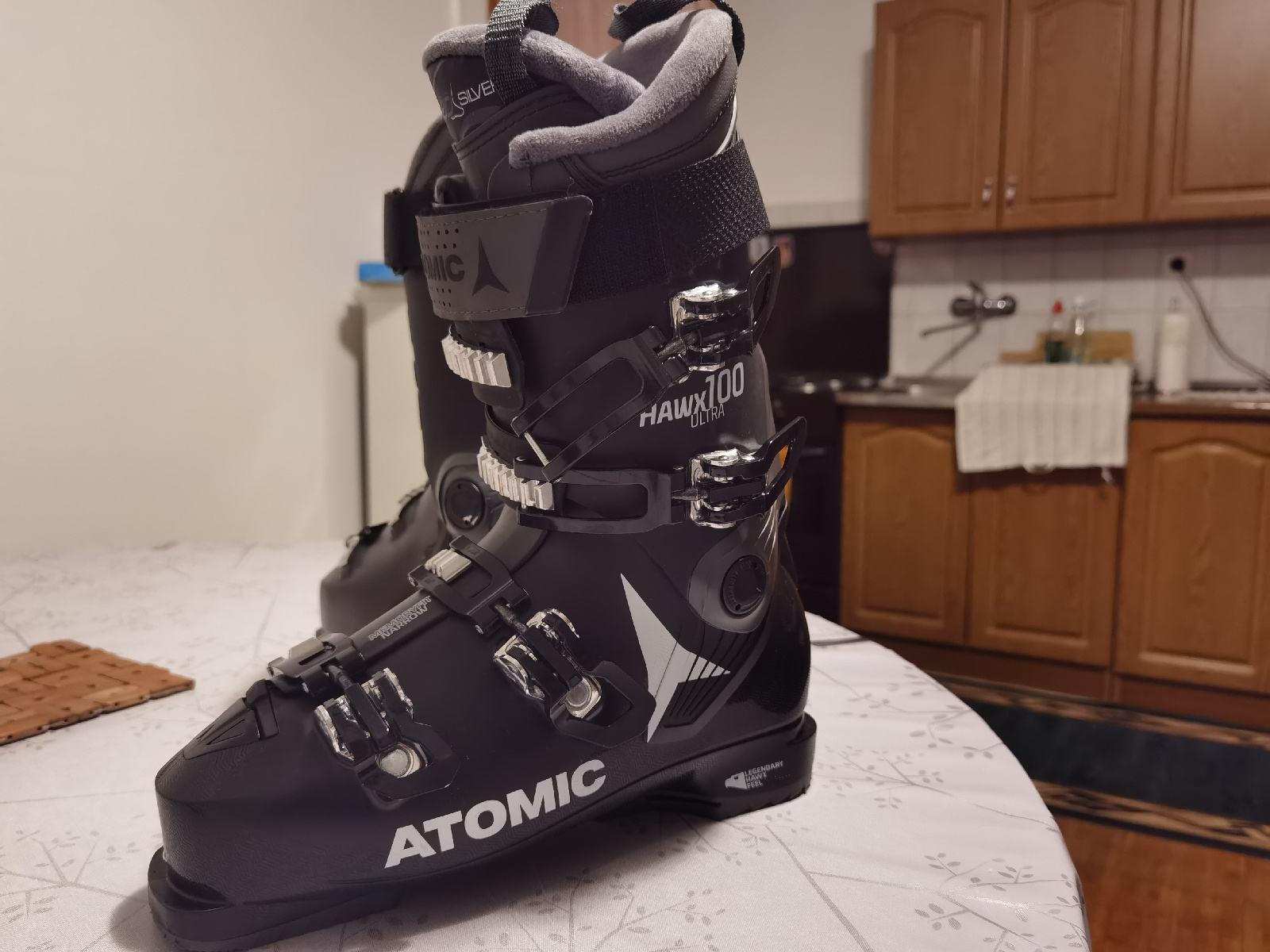 Pancerice atomic hawx ultra 100